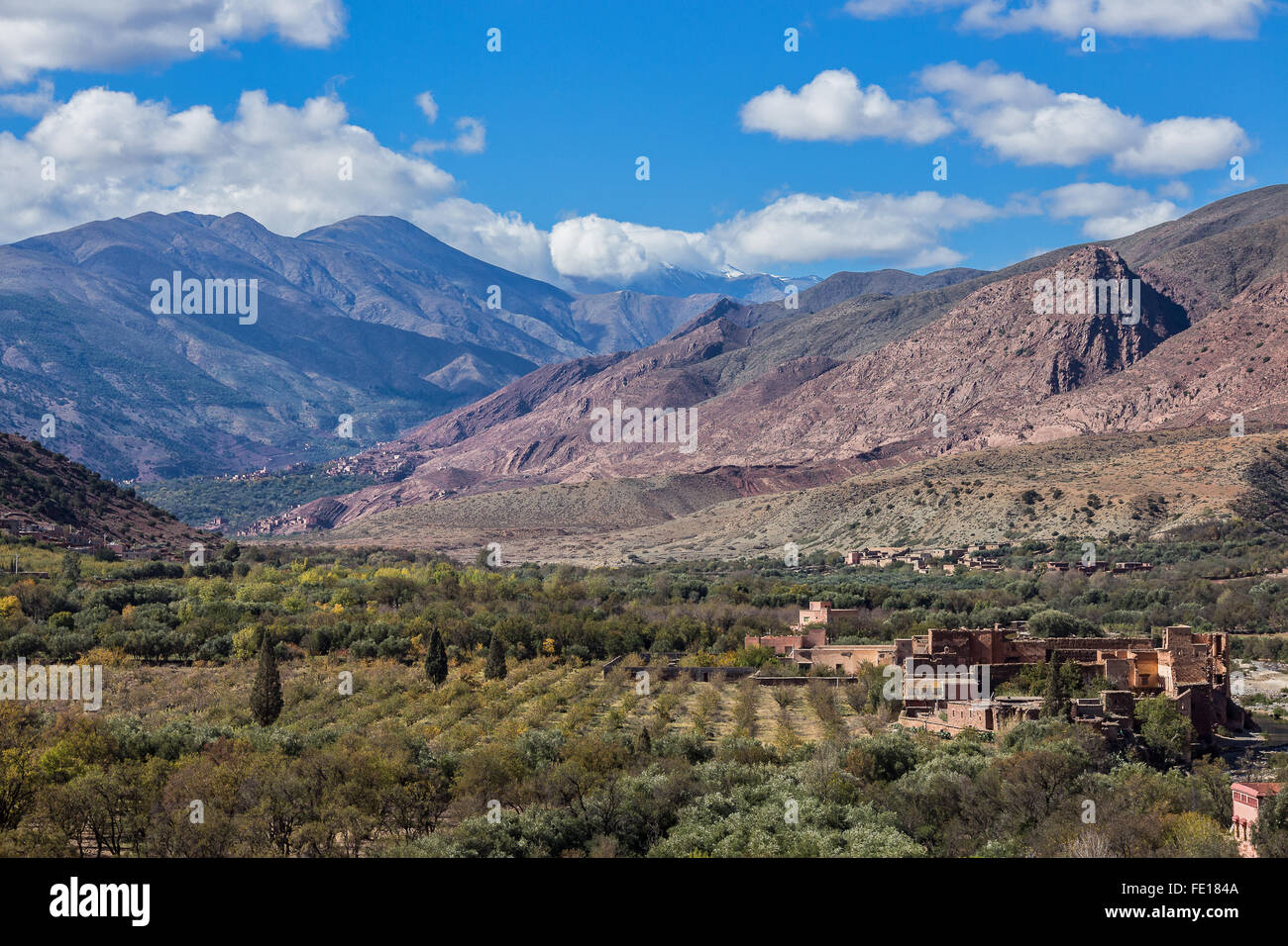 High atlas mountains berber hi-res stock photography and images - Alamy