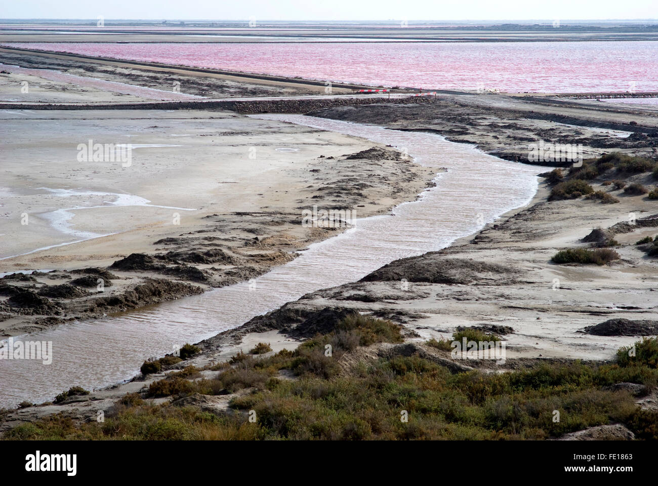 Salt flats in camargue france hi-res stock photography and images - Alamy