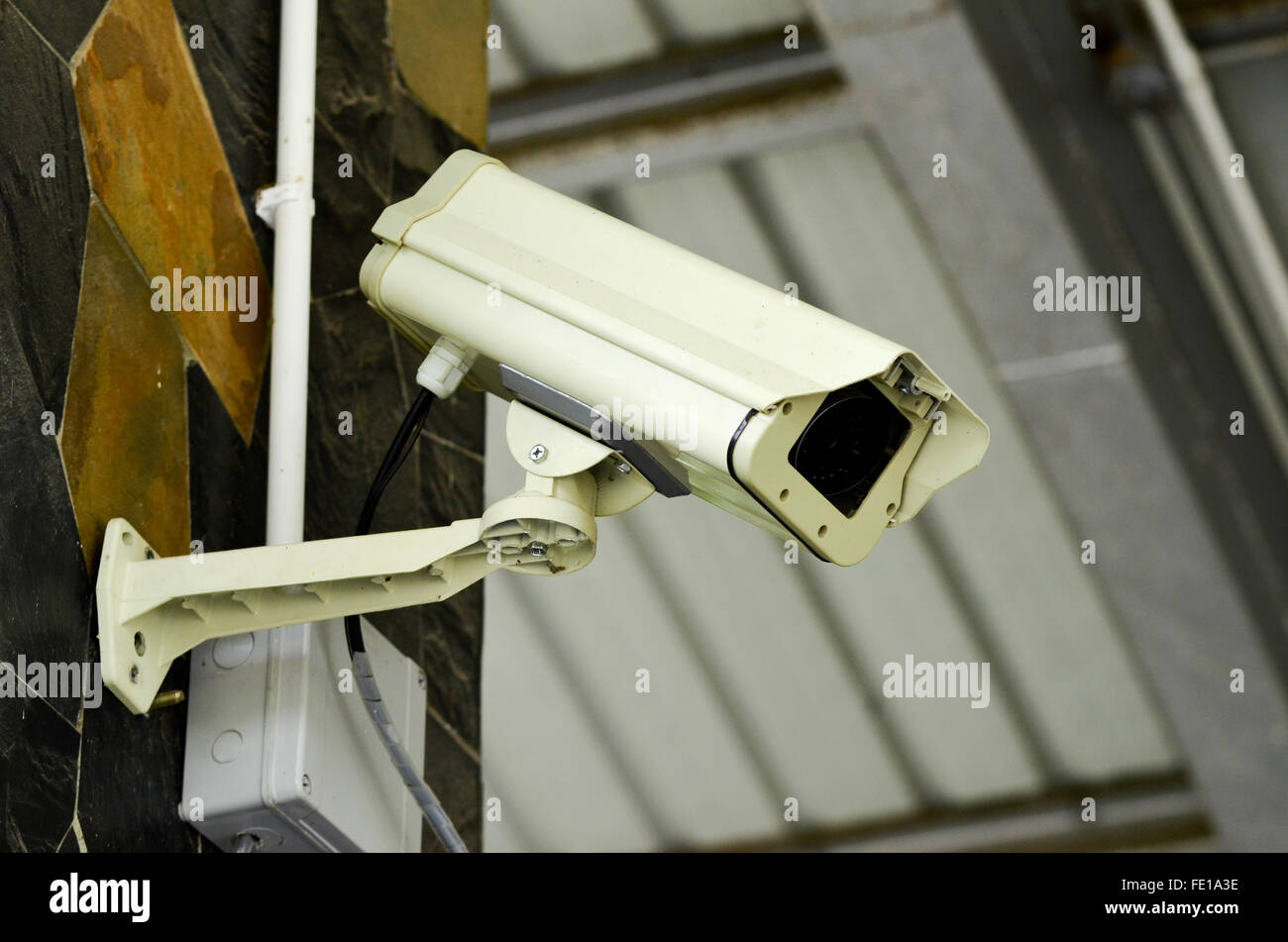 setup cctv camera on wall Stock Photo - Alamy