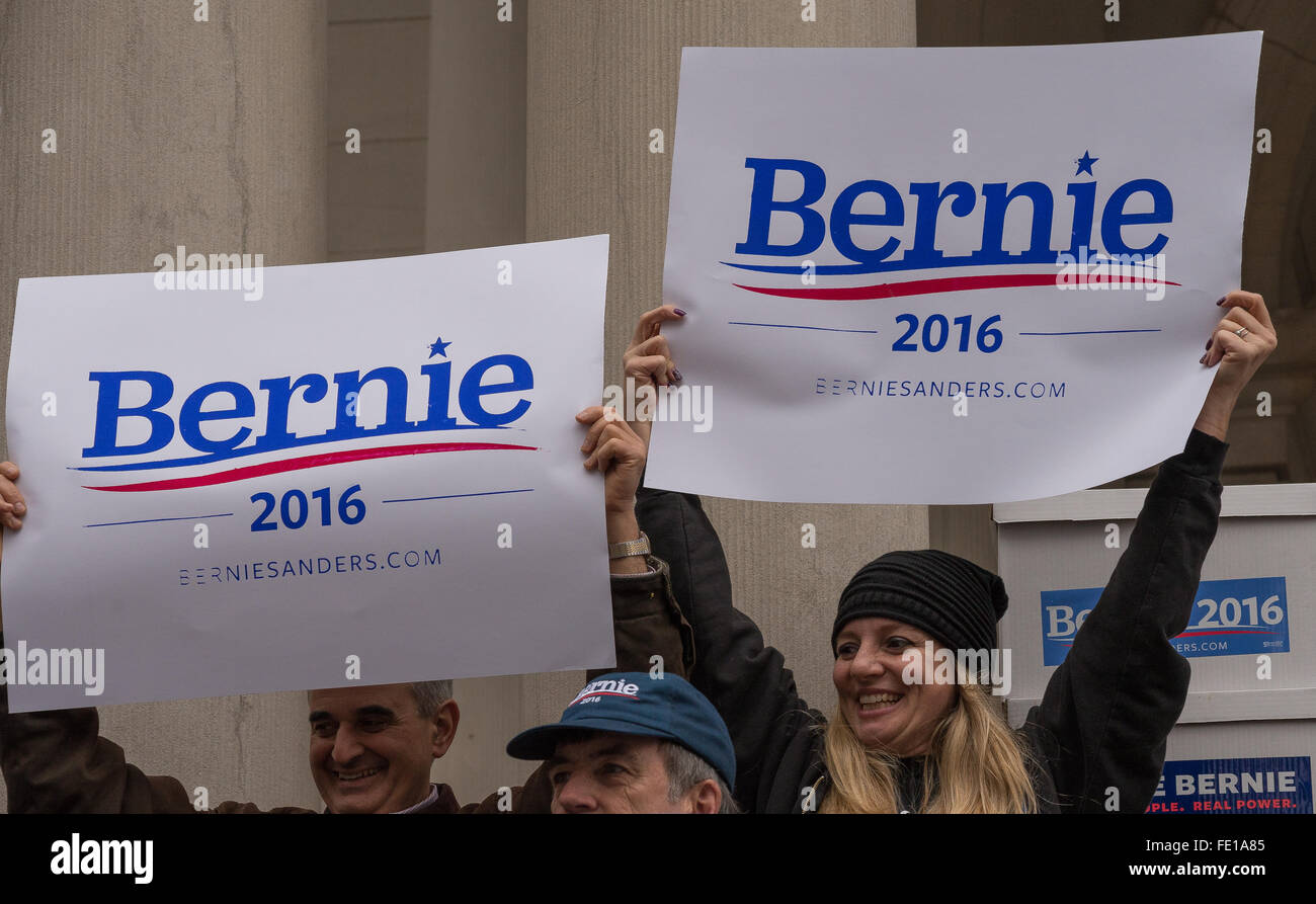 Supporters hold campaign signs hi-res stock photography and images - Alamy