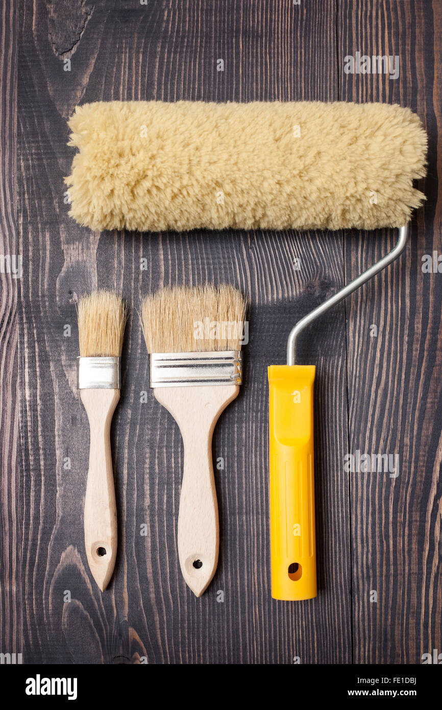 Multiple brushes with paint hi-res stock photography and images - Alamy