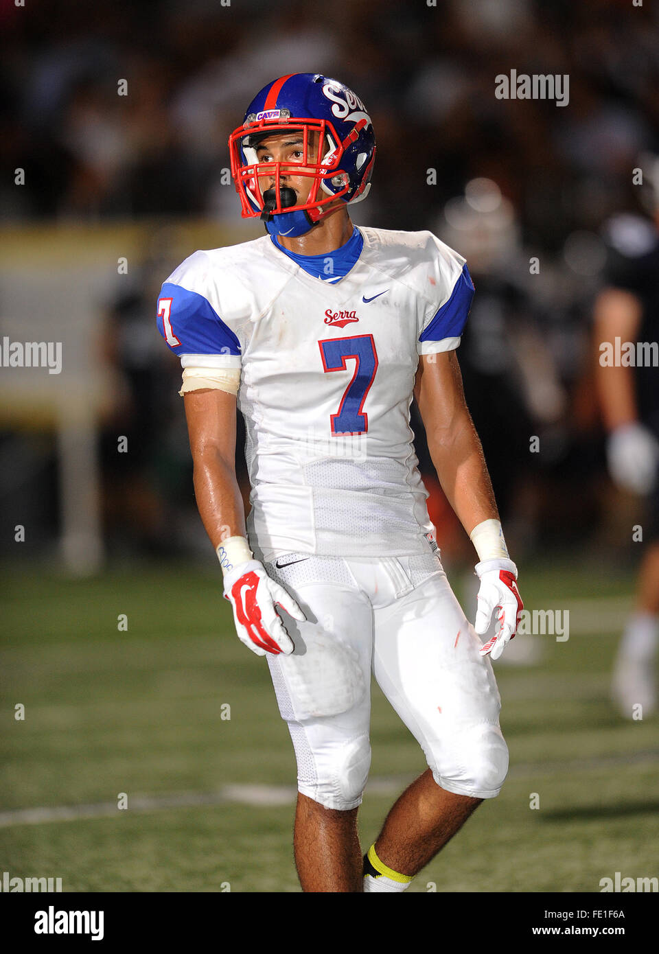 Los Angeles, CA 9/25/15.Gardena Serra Cavaliers defensive back/wide ...