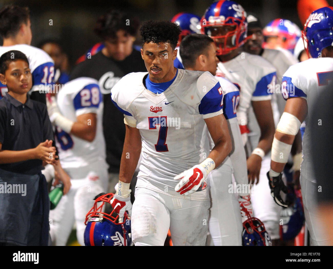 Los Angeles, CA 9/25/15.Gardena Serra Cavaliers defensive back/wide ...