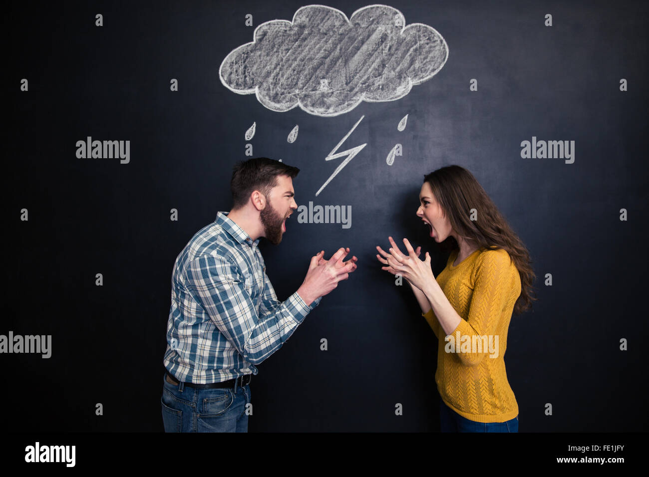 Couple screaming each other hi-res stock photography and images - Alamy