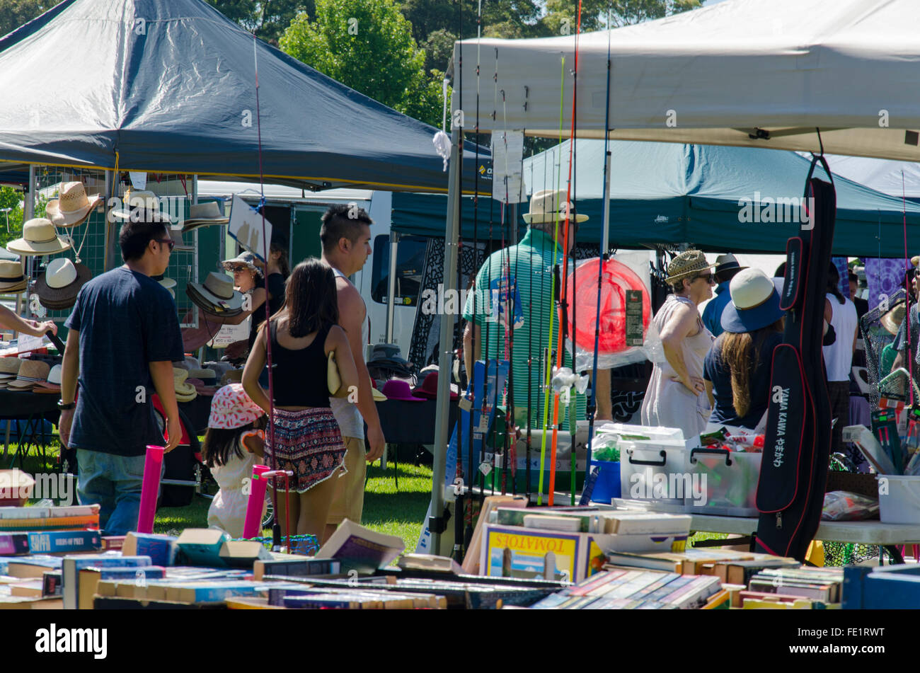 Country market stalls hi-res stock photography and images - Alamy