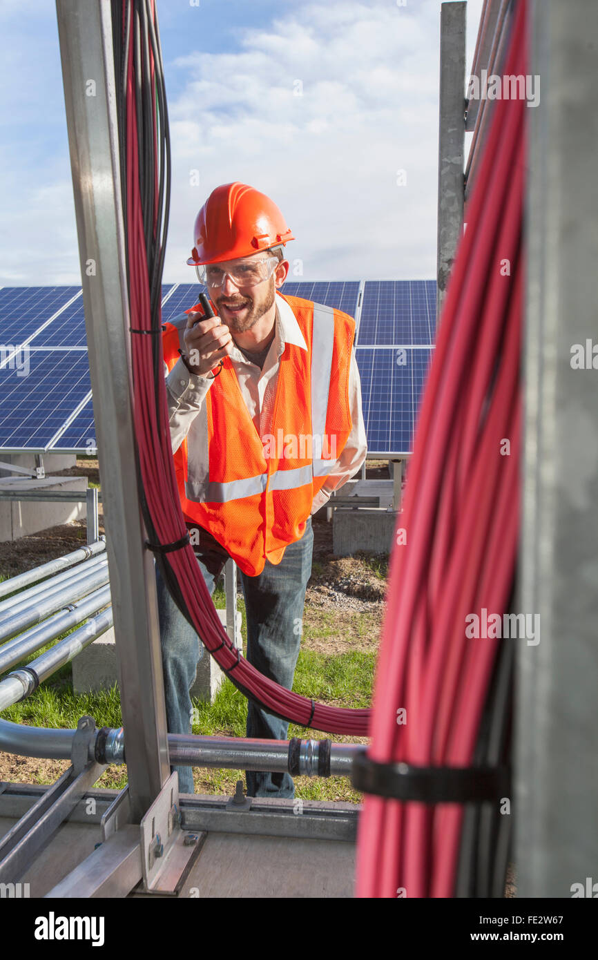Power cabling hi-res stock photography and images - Alamy
