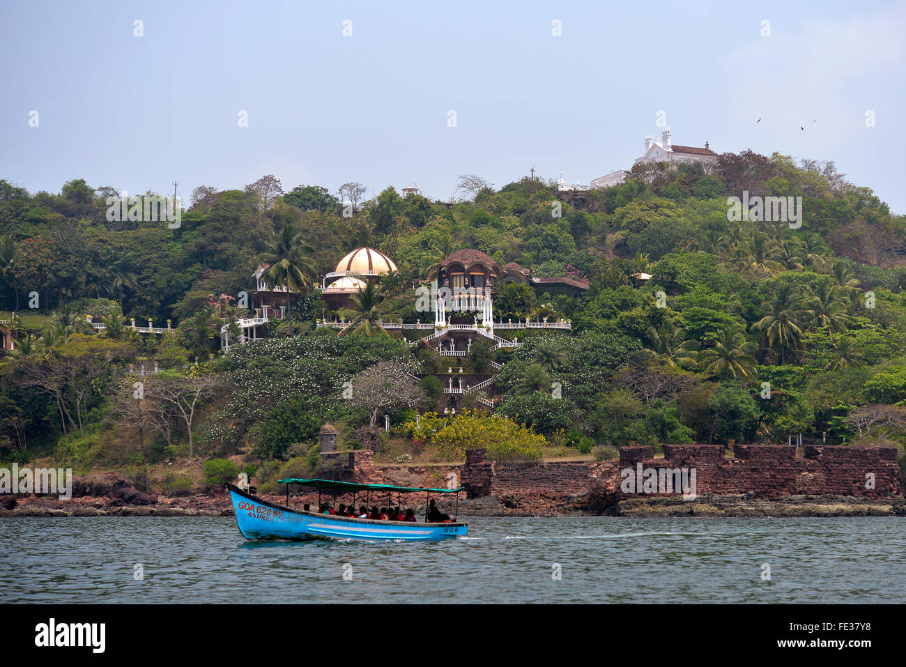 India Goa Fort Aguada Coastline Stock Photo - Alamy