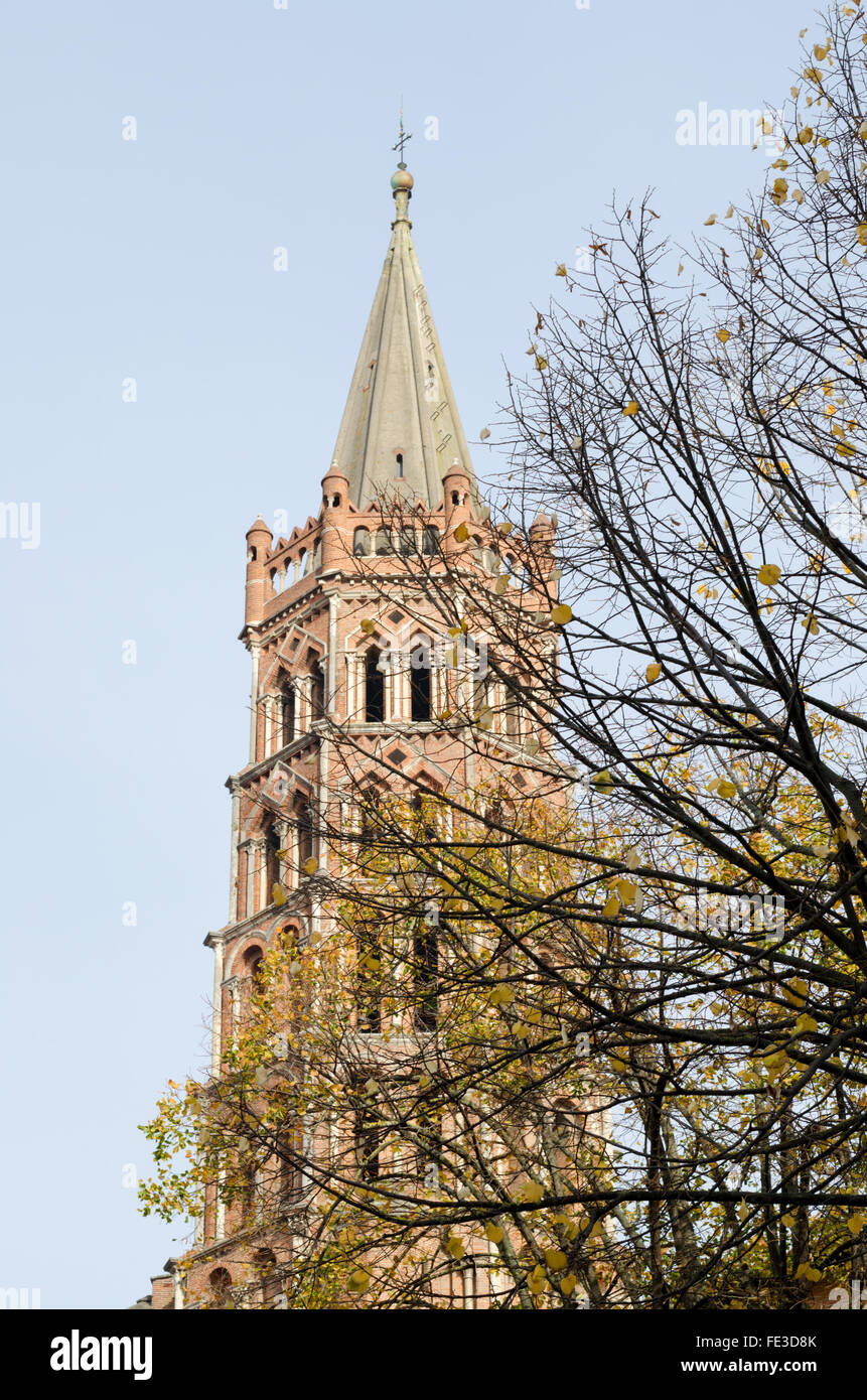 Octagonal brick tower hi-res stock photography and images - Alamy