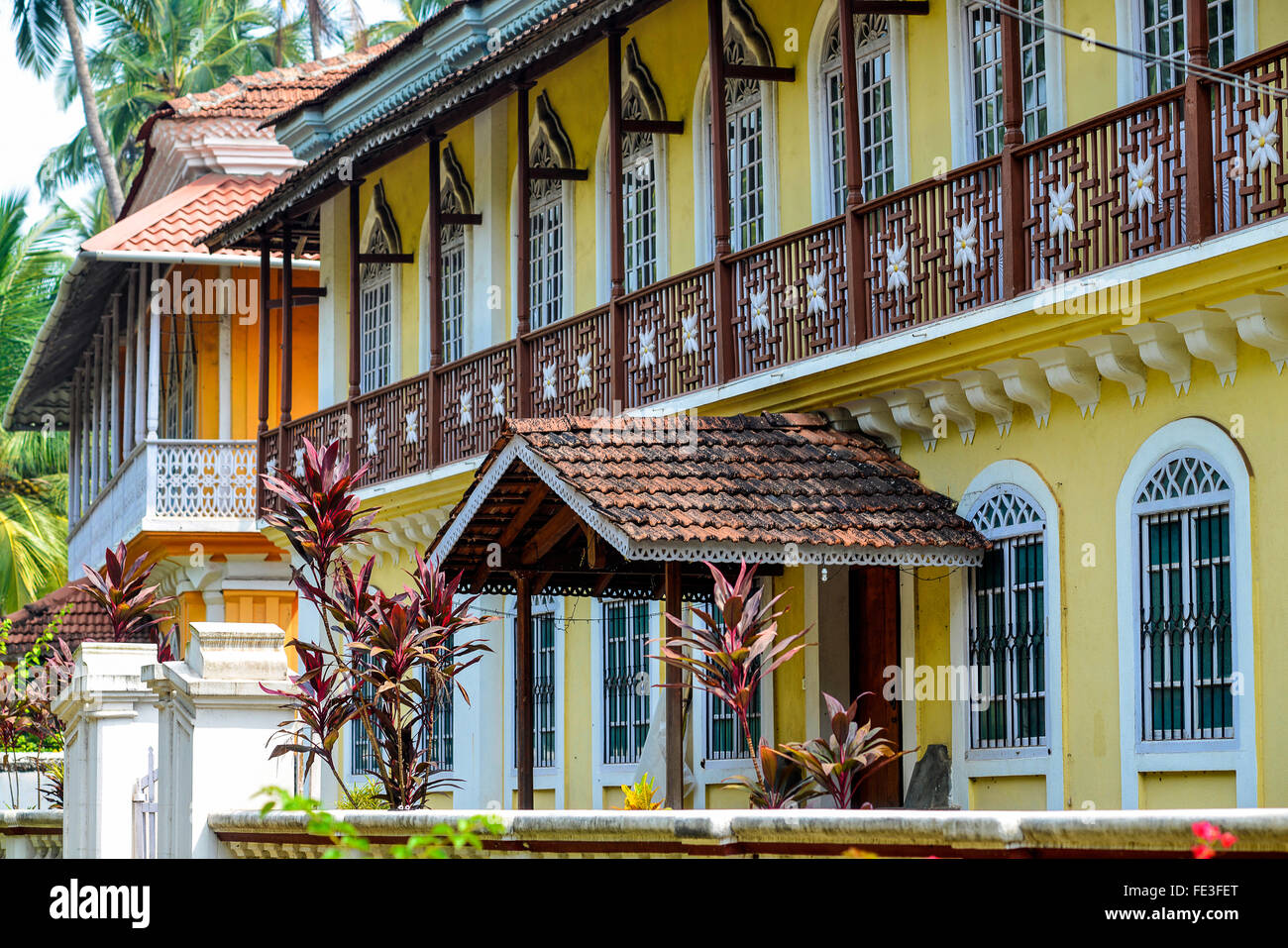 India Goa Colonial homes Stock Photo - Alamy