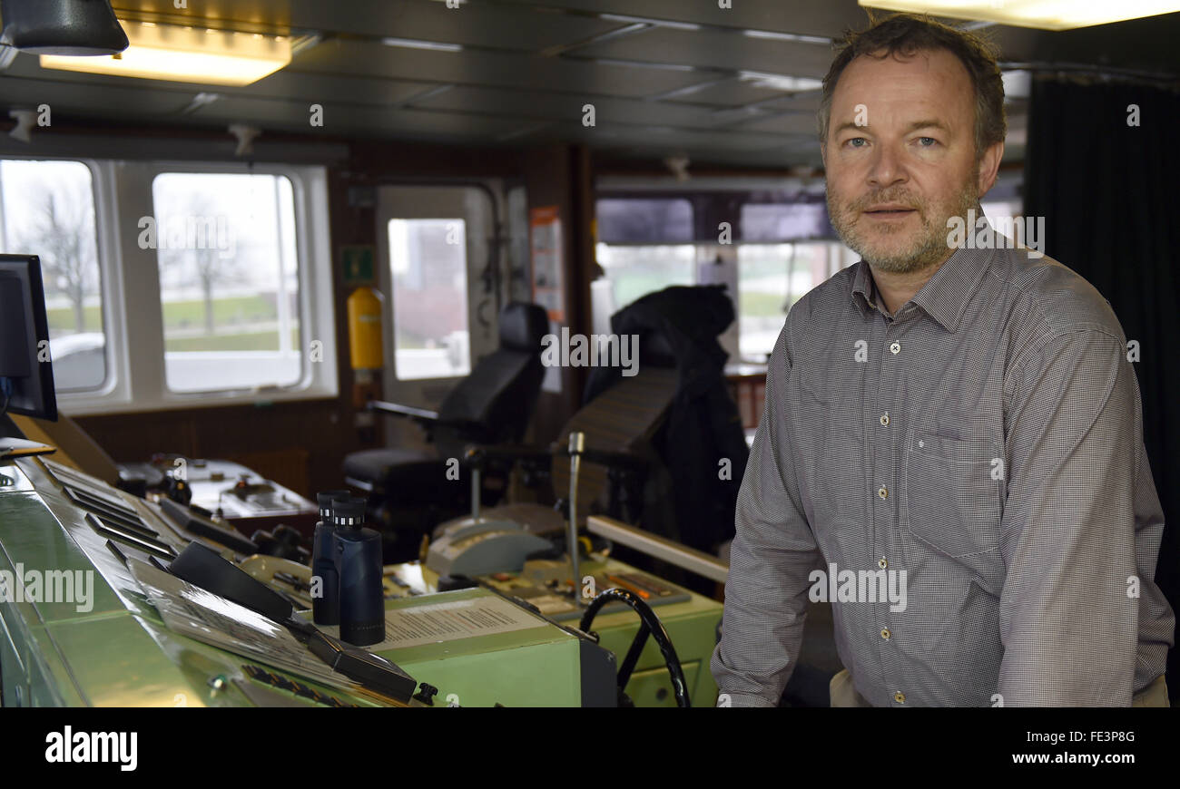 Klaus Vogel, captain of the MS 'Aquarius, ' on the ship in Bremerhaven ...