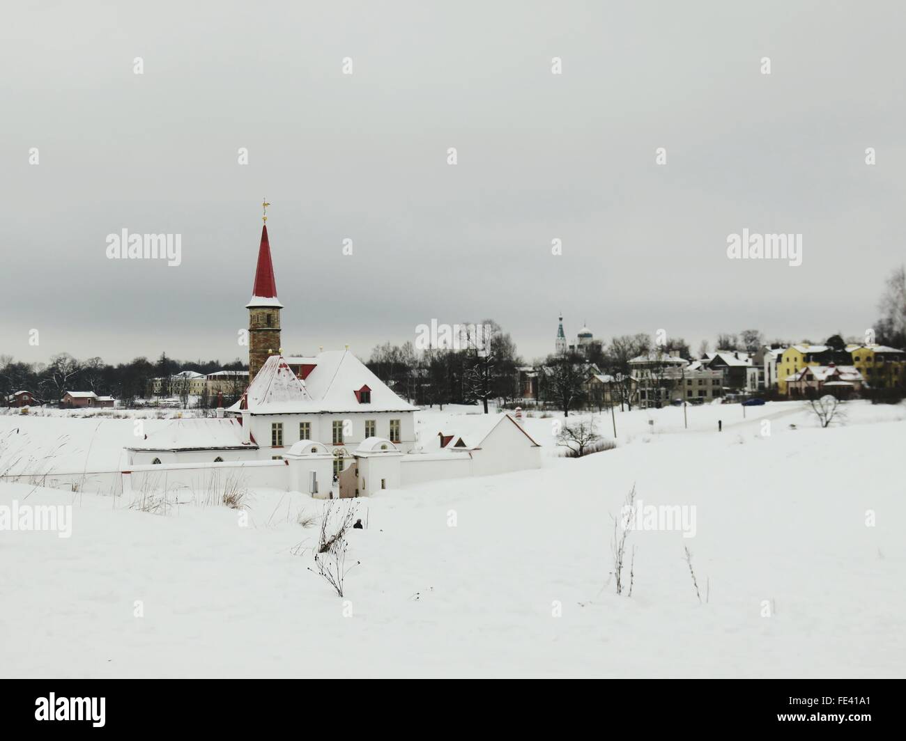 Covered structures hi-res stock photography and images - Alamy