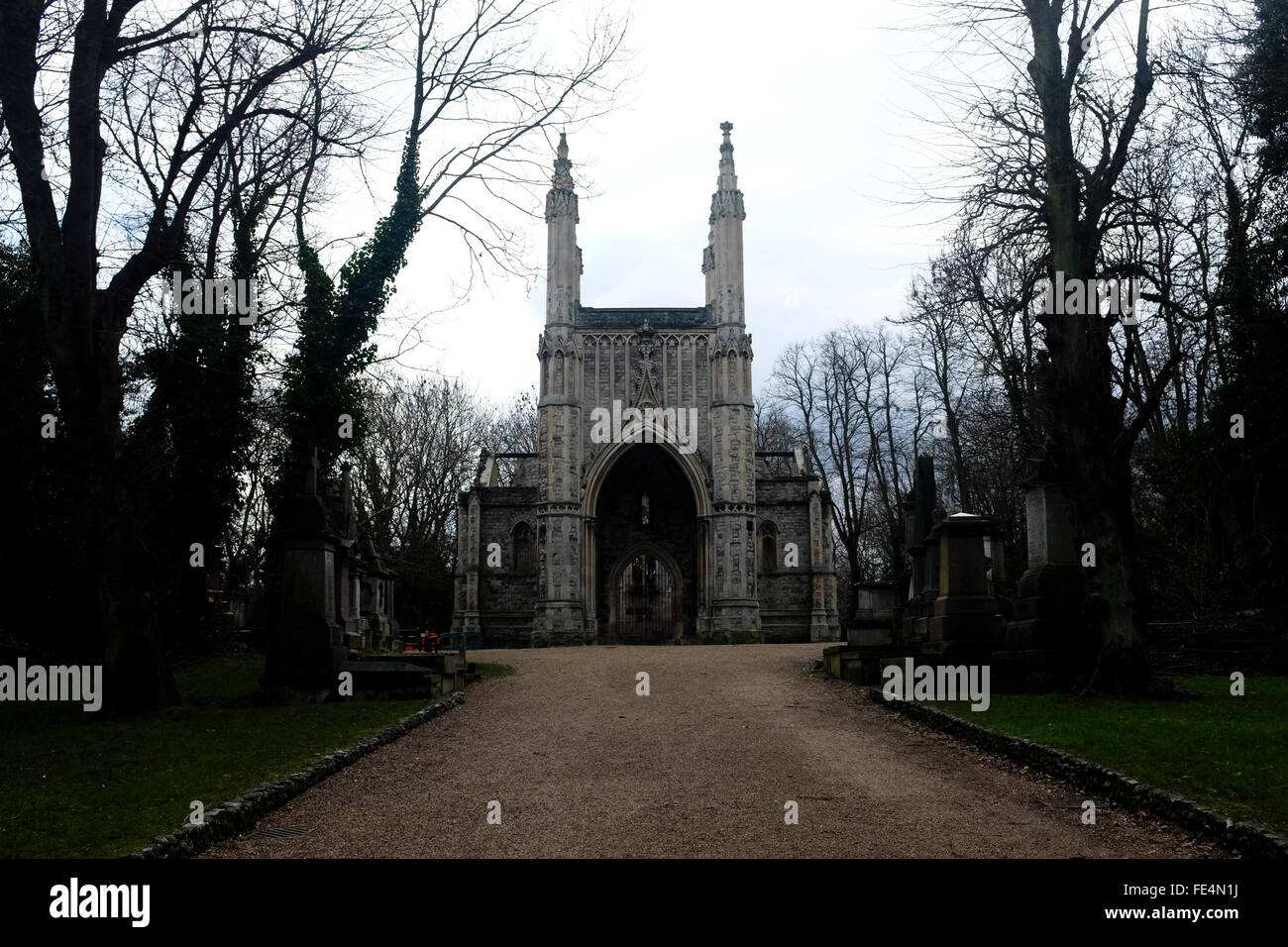 Nunhead chapel hi-res stock photography and images - Alamy