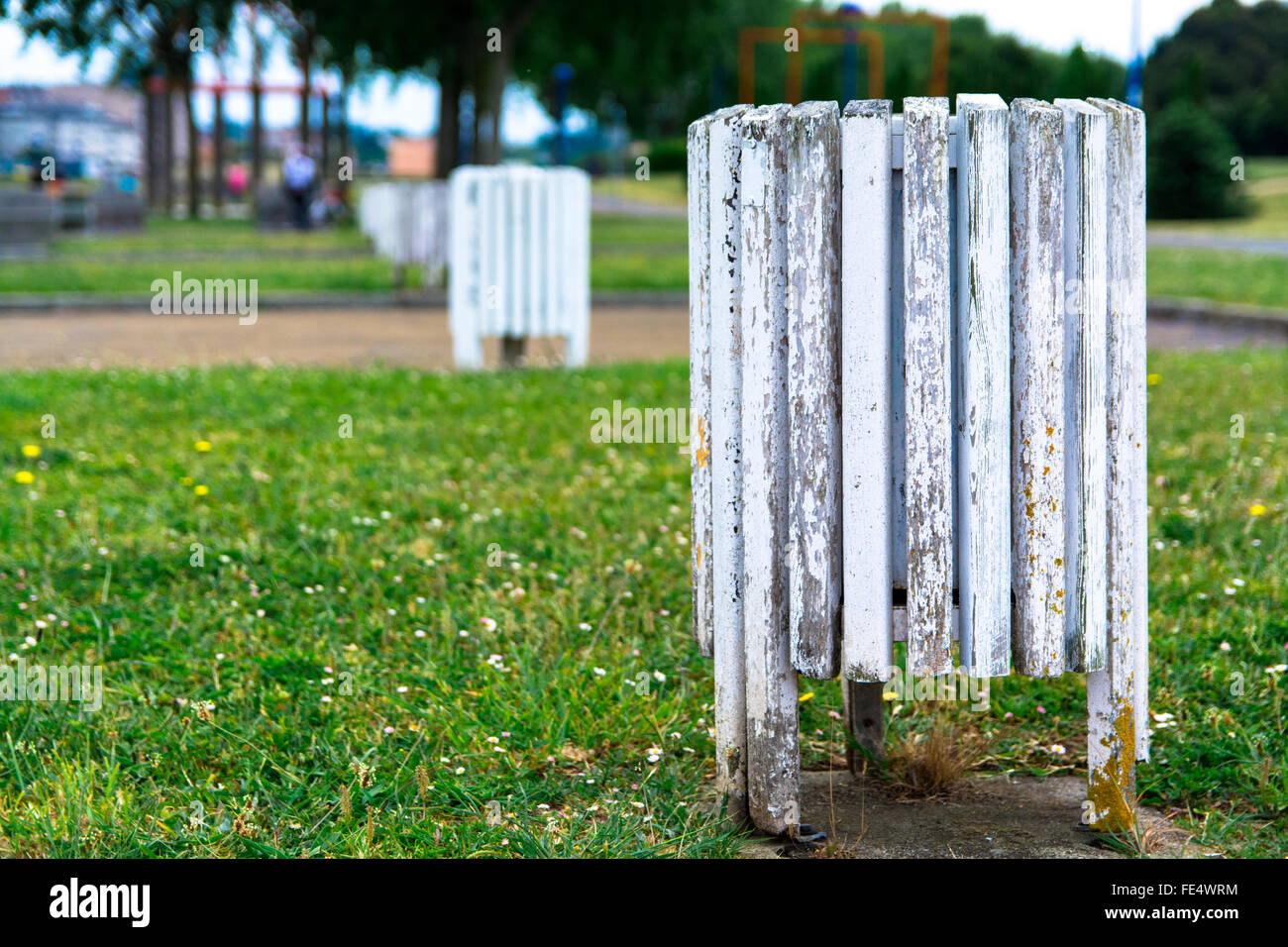 Wooden rubbish bin hi-res stock photography and images - Alamy