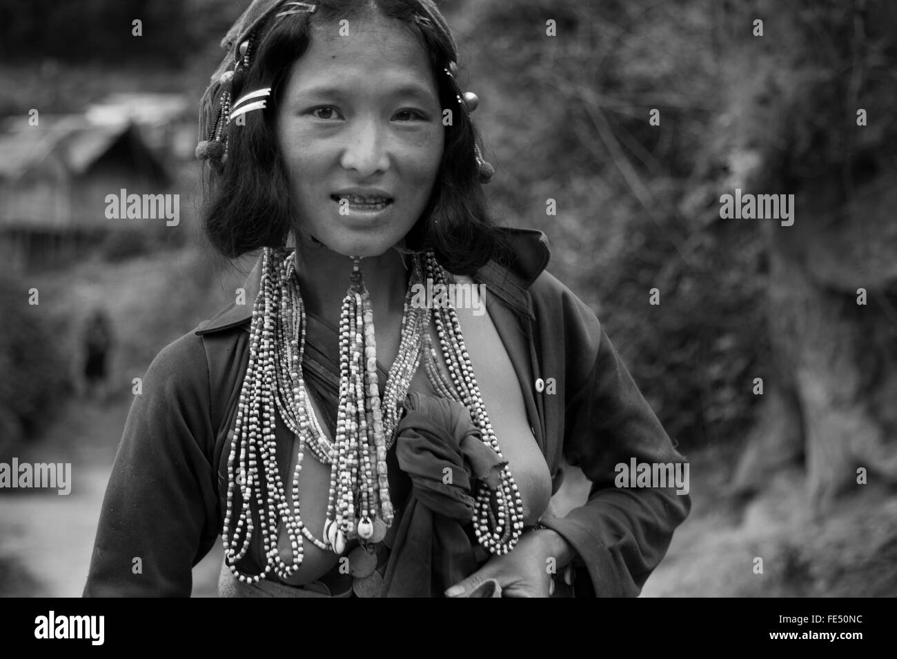Lao theung women go to the work in north laos hi-res stock photography ...