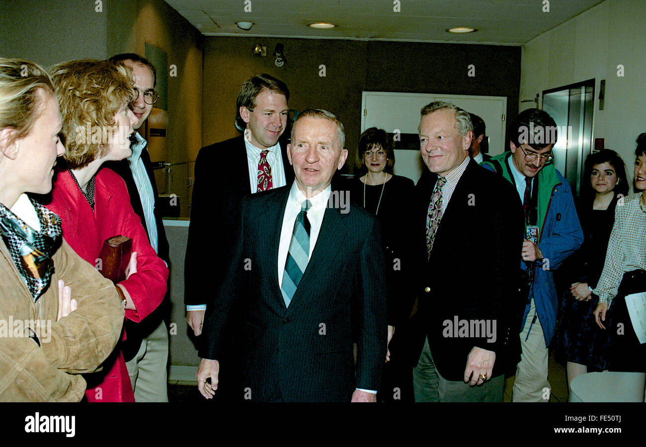 Washington, DC. USA, 26th April, 1992 H.Ross Perot at CBS Sunday ...