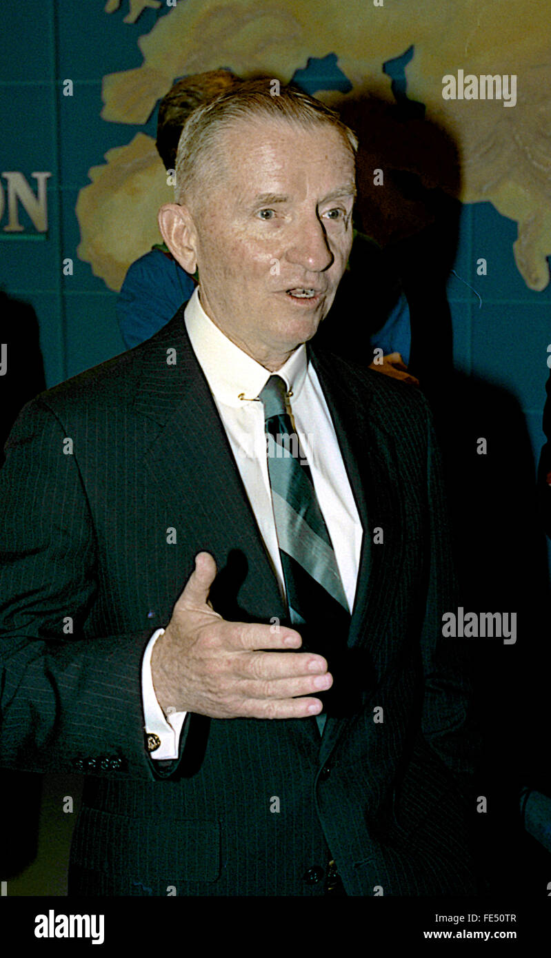 Ross perot systems hi-res stock photography and images - Alamy