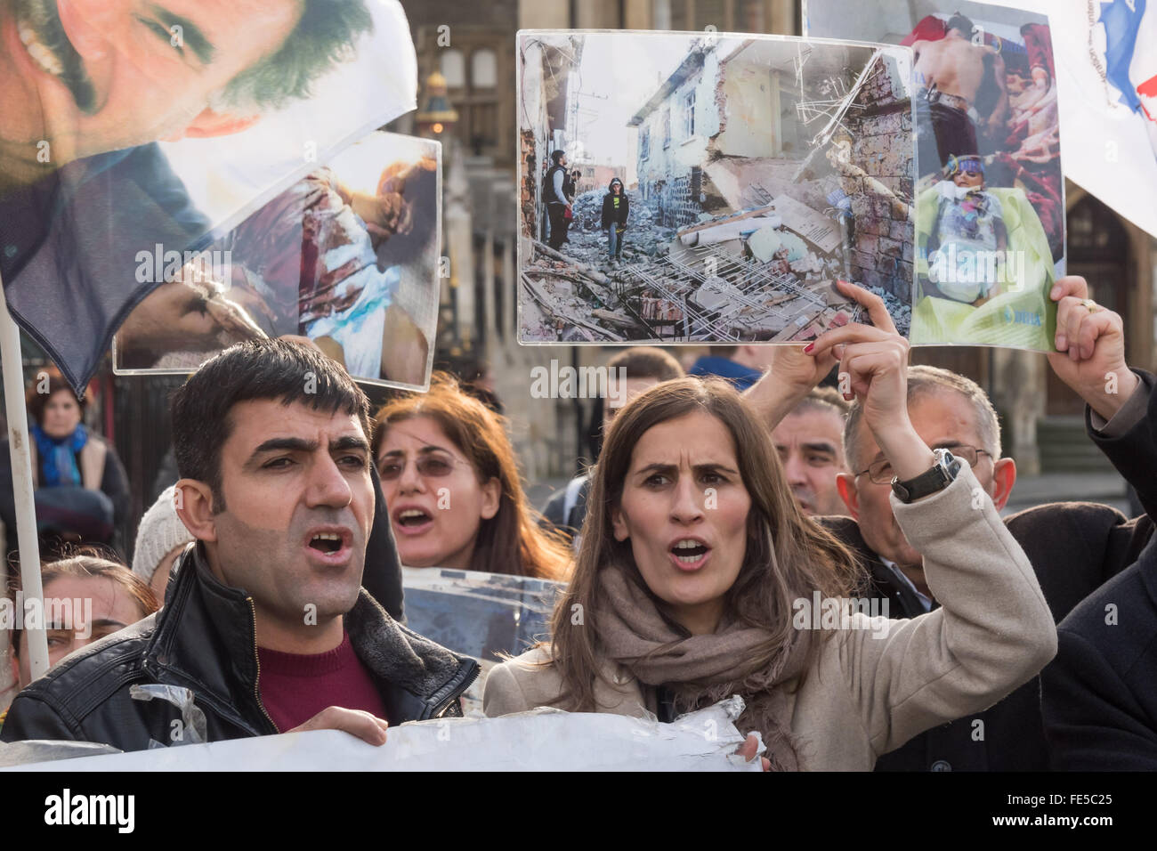 Isis atrocities hi-res stock photography and images - Alamy