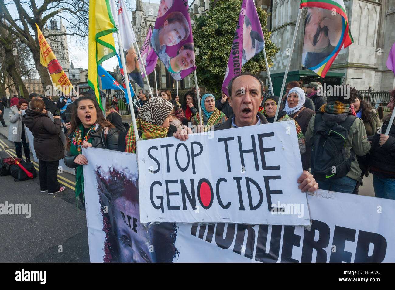 Kurdish man in traditional dress hi-res stock photography and images ...