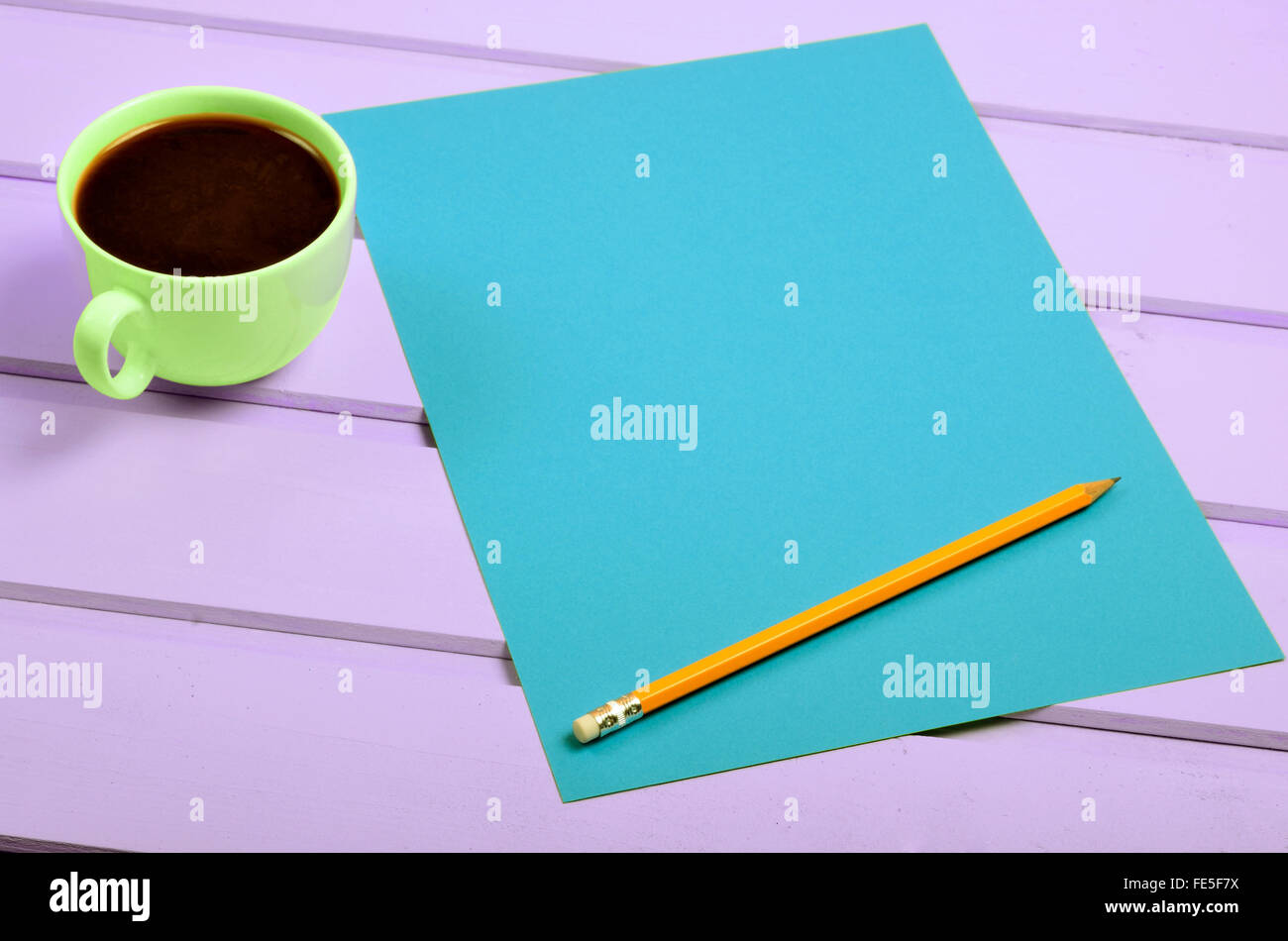 Purple paper cup hi-res stock photography and images - Alamy