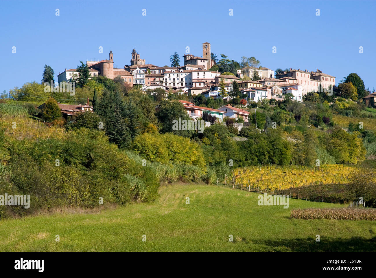Neive hi-res stock photography and images - Alamy