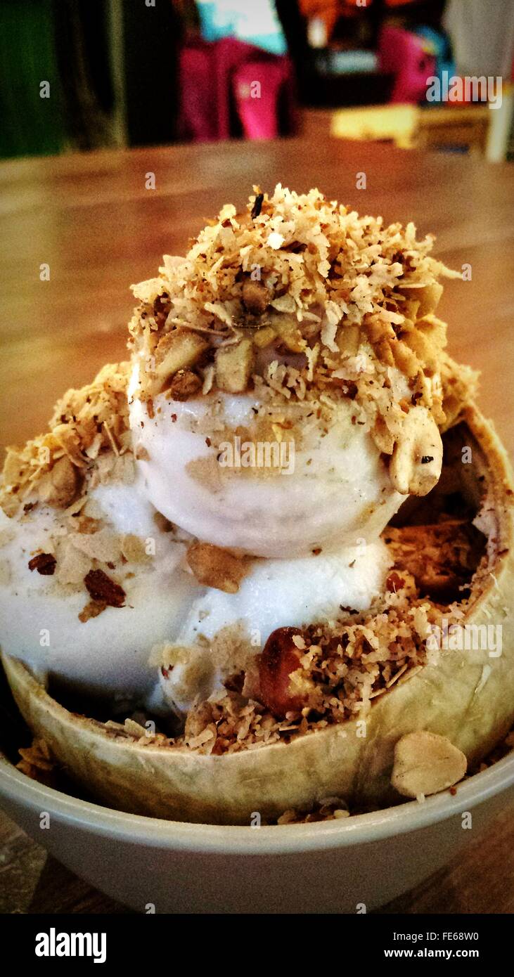 Cafe ice cream hi-res stock photography and images - Alamy