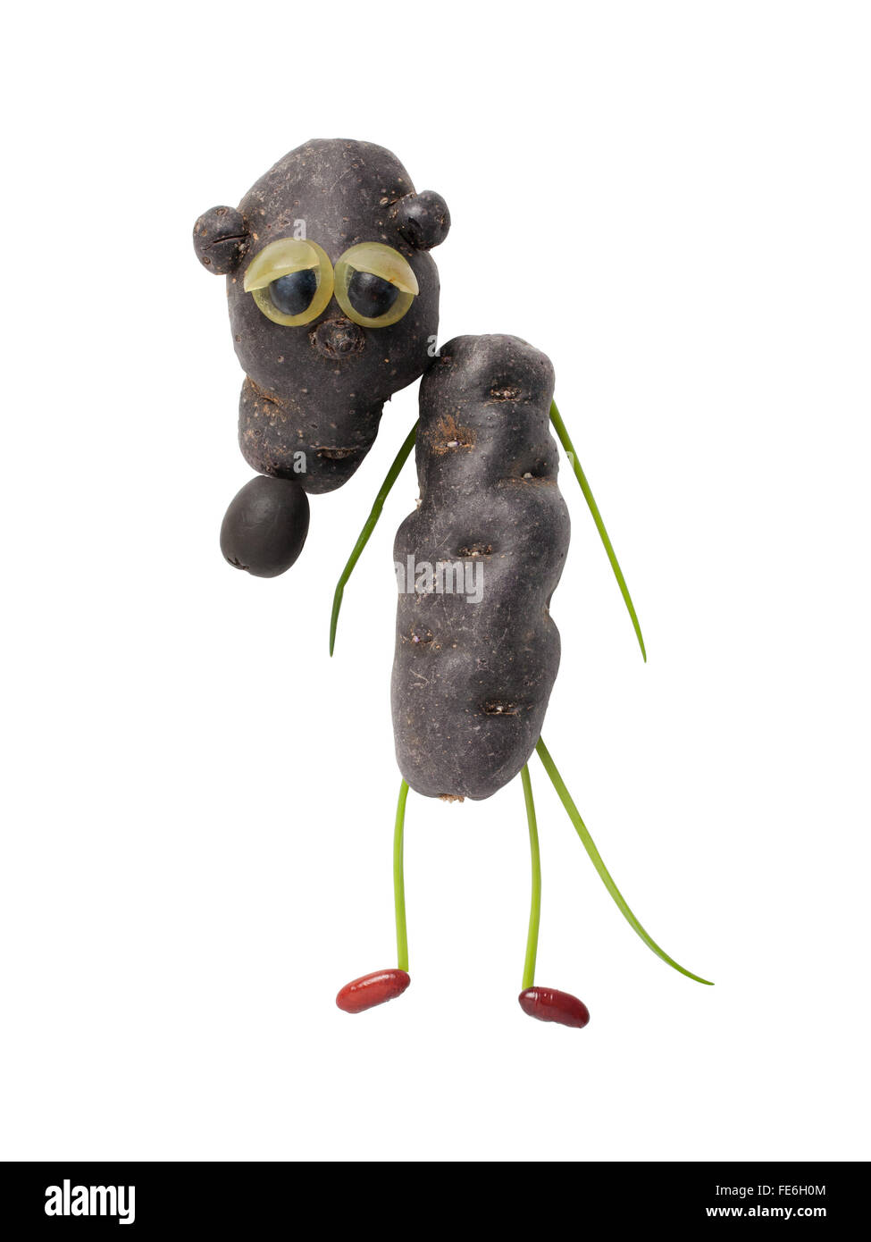 Rat made of potatoes on isolated background Stock Photo - Alamy