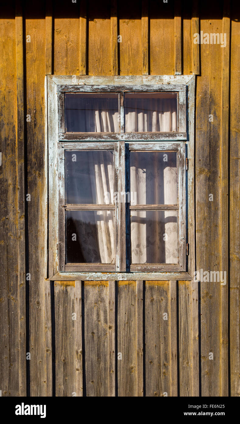 Old wooden window hi-res stock photography and images - Alamy