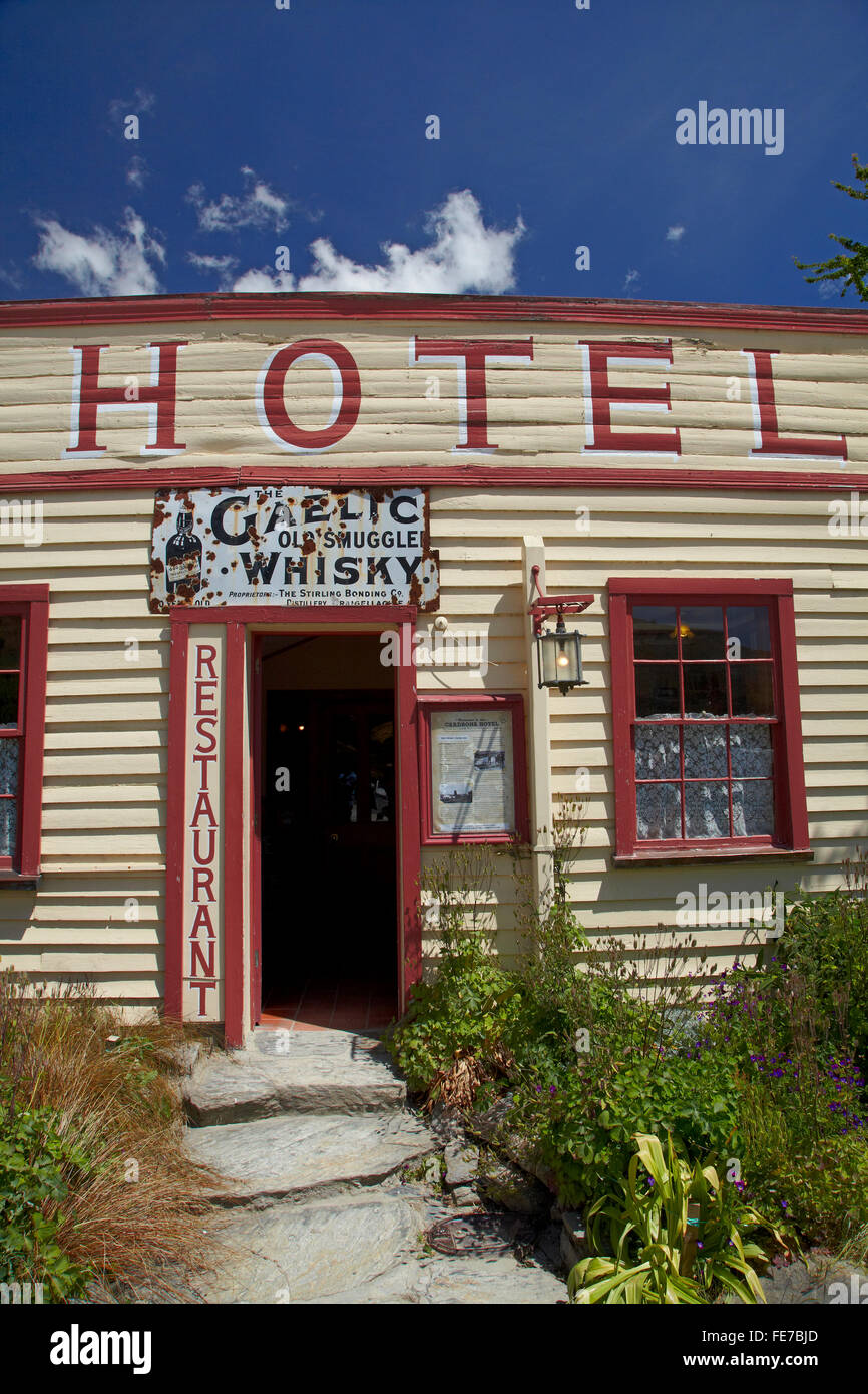 Cardrona pub hi-res stock photography and images - Alamy