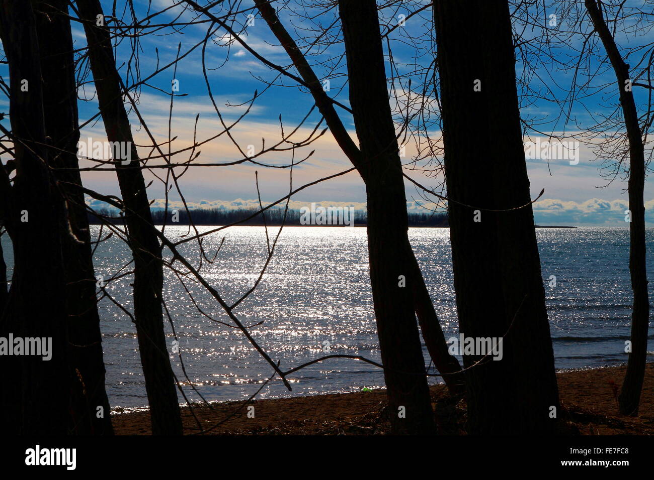 Reflections on lake hi-res stock photography and images - Alamy
