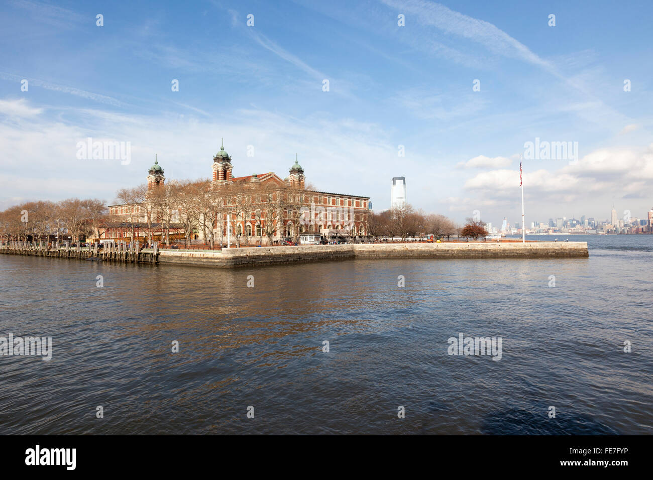 Immigration museum immigrant liberty hi-res stock photography and ...