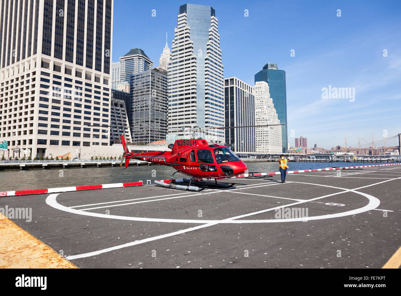 New York Helicopter flights from Downtown Manhattan Heliport, New York ...