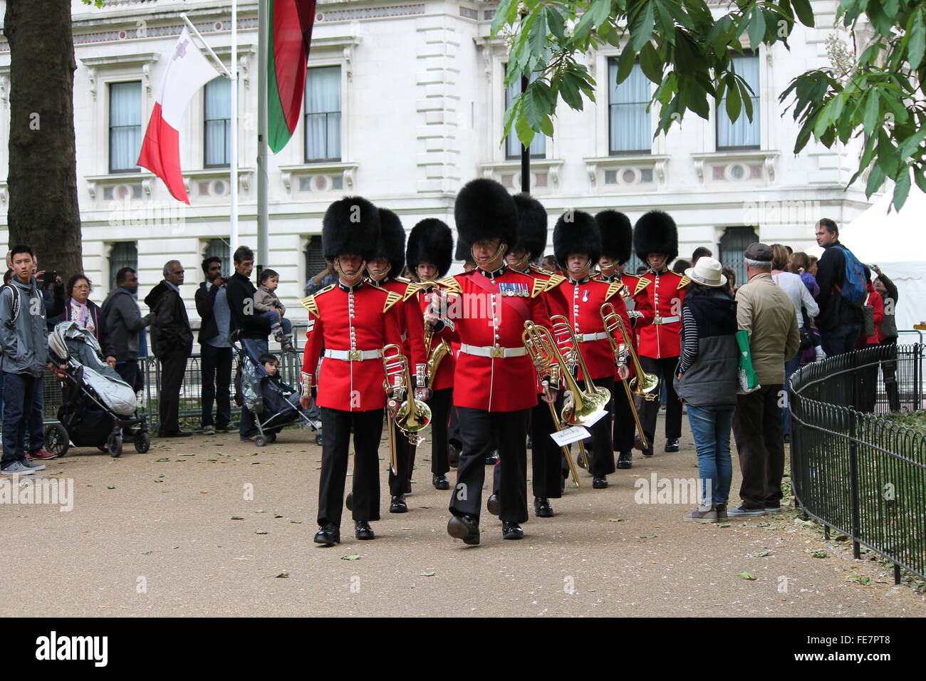 LONDON - JUNE 13: British Royal Coldstream guards, the Military Band ...