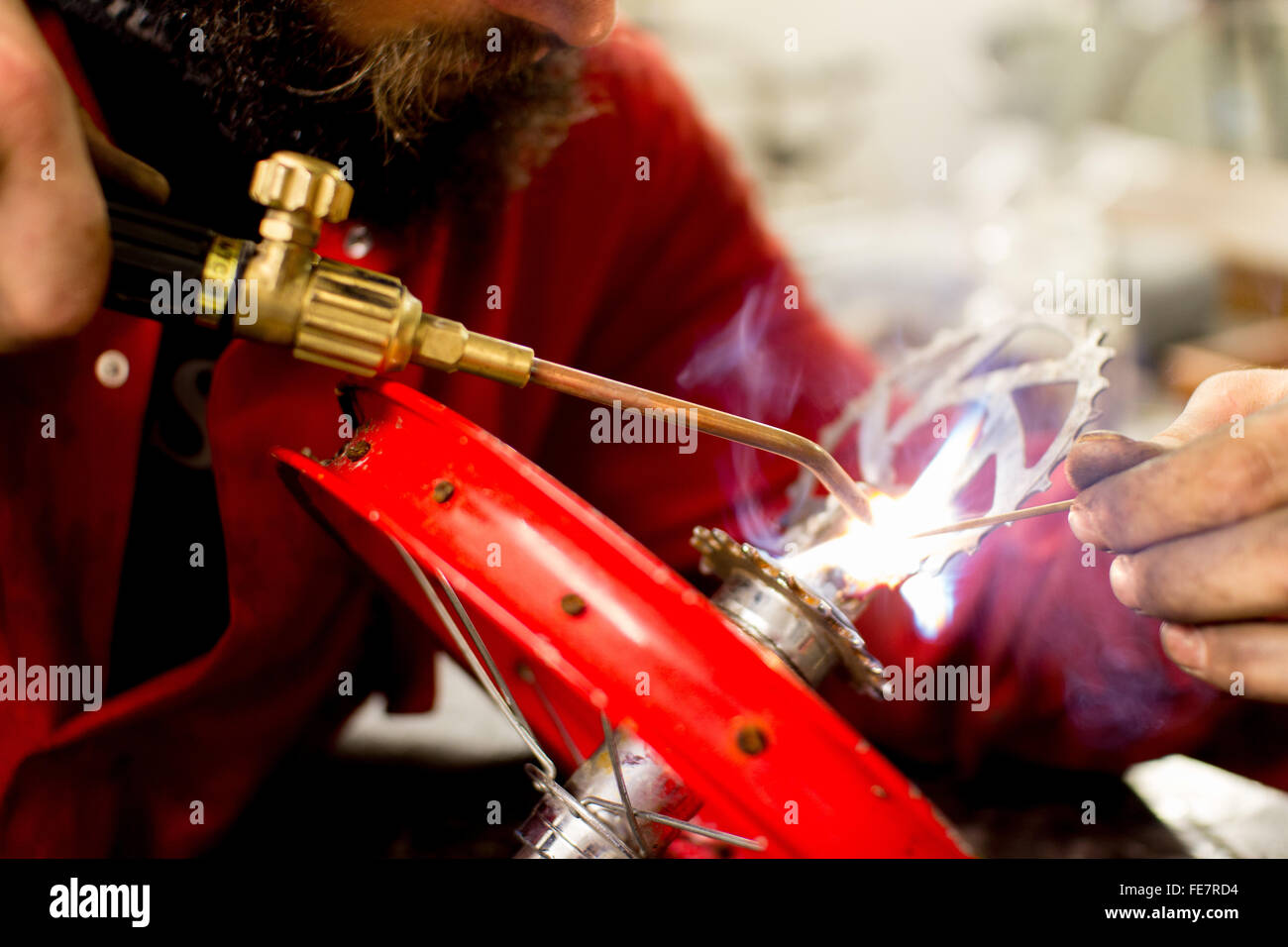Brazing hi-res stock photography and images - Alamy
