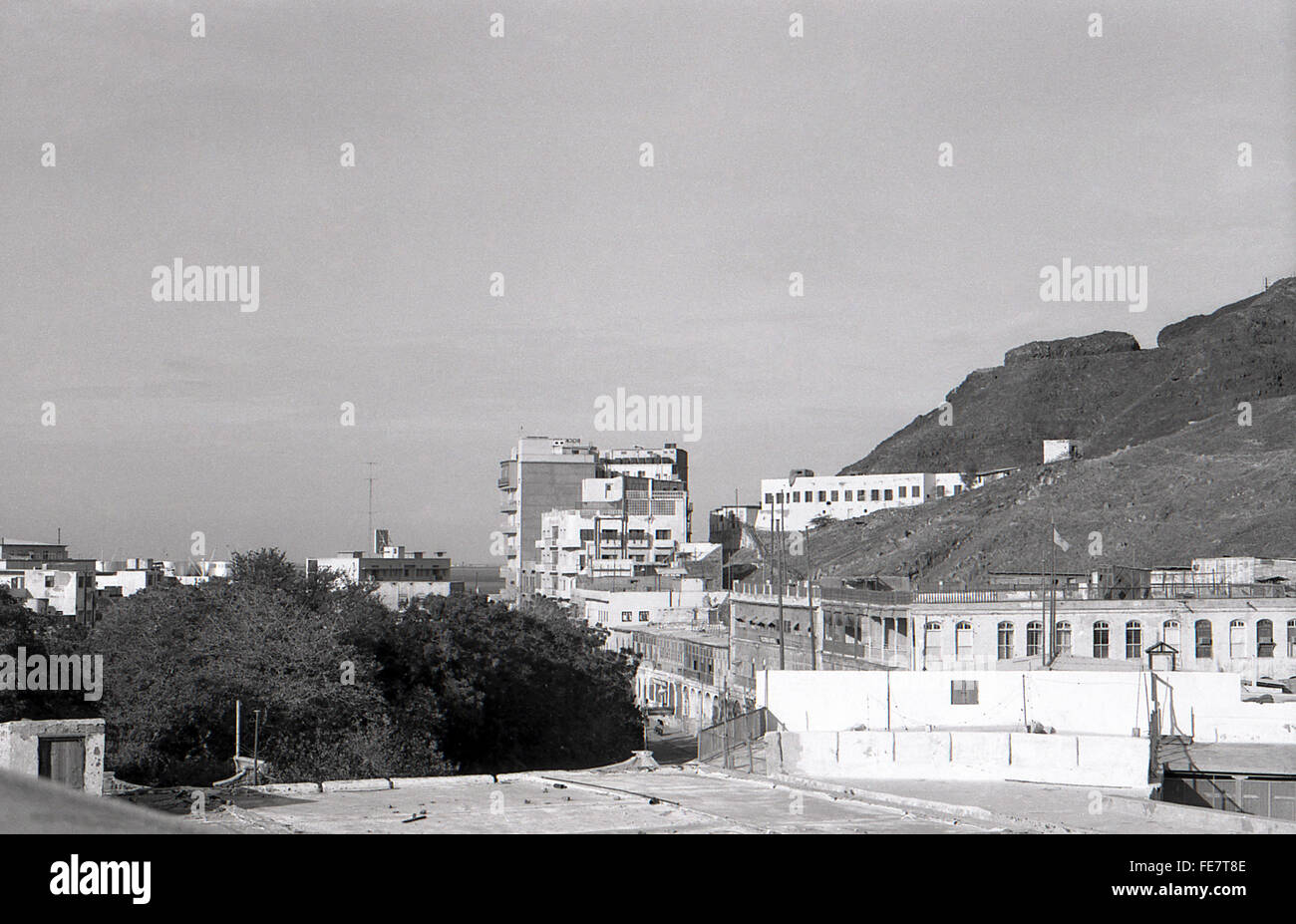 Aden town flats and sangars 1967 British withdrawal Stock Photo - Alamy
