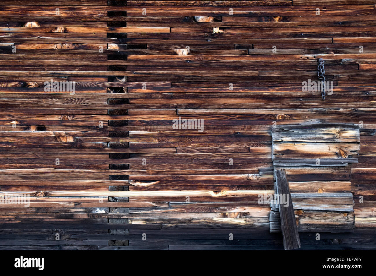 Old wood texture on an Idaho grain elevator Stock Photo - Alamy