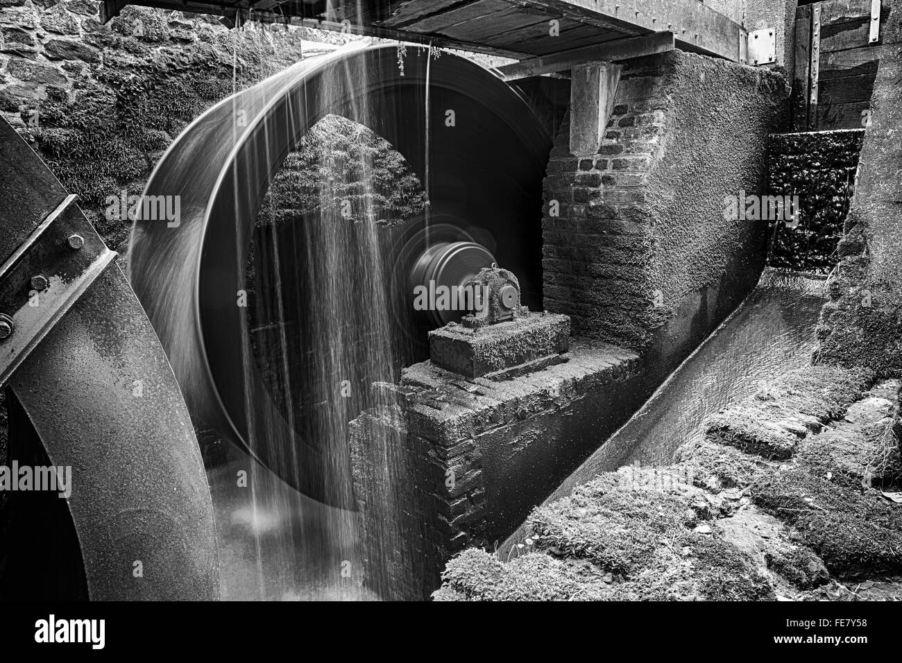Water wheel old paper mill hi-res stock photography and images - Alamy