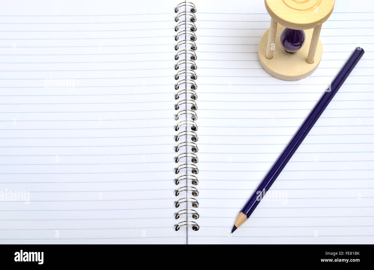 Glass of pencil hi-res stock photography and images - Alamy