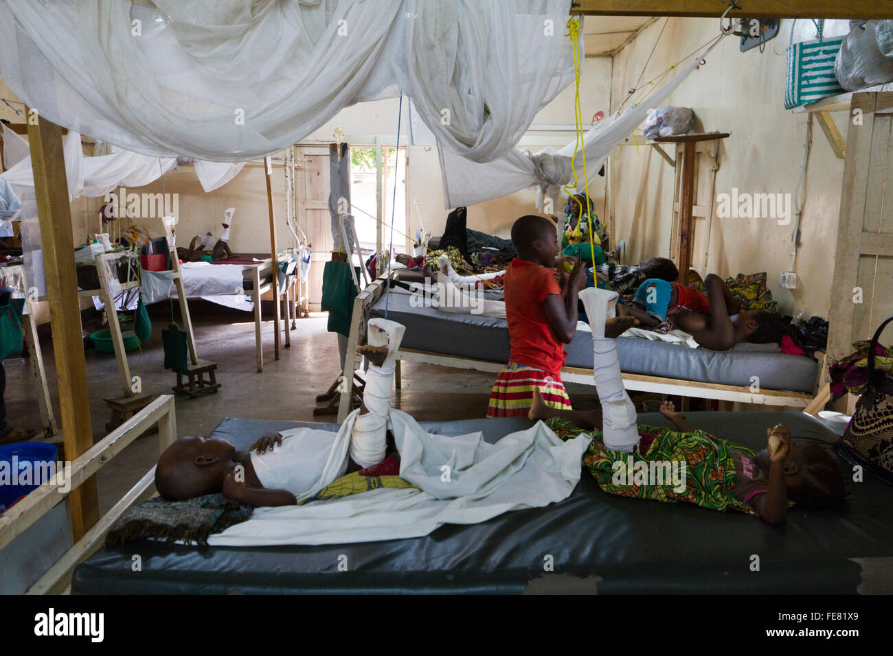 Orthopedic and Pediatric care in the MSF hospital , Rutshuru, North ...