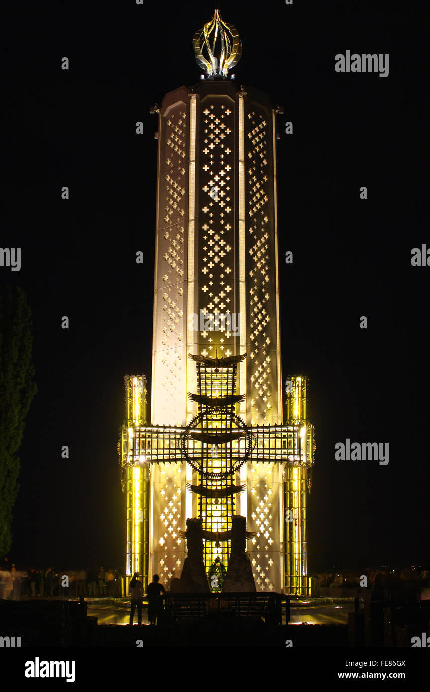 Memorial monument to the Holodomor victims in night. Kyiv, Ukraine ...