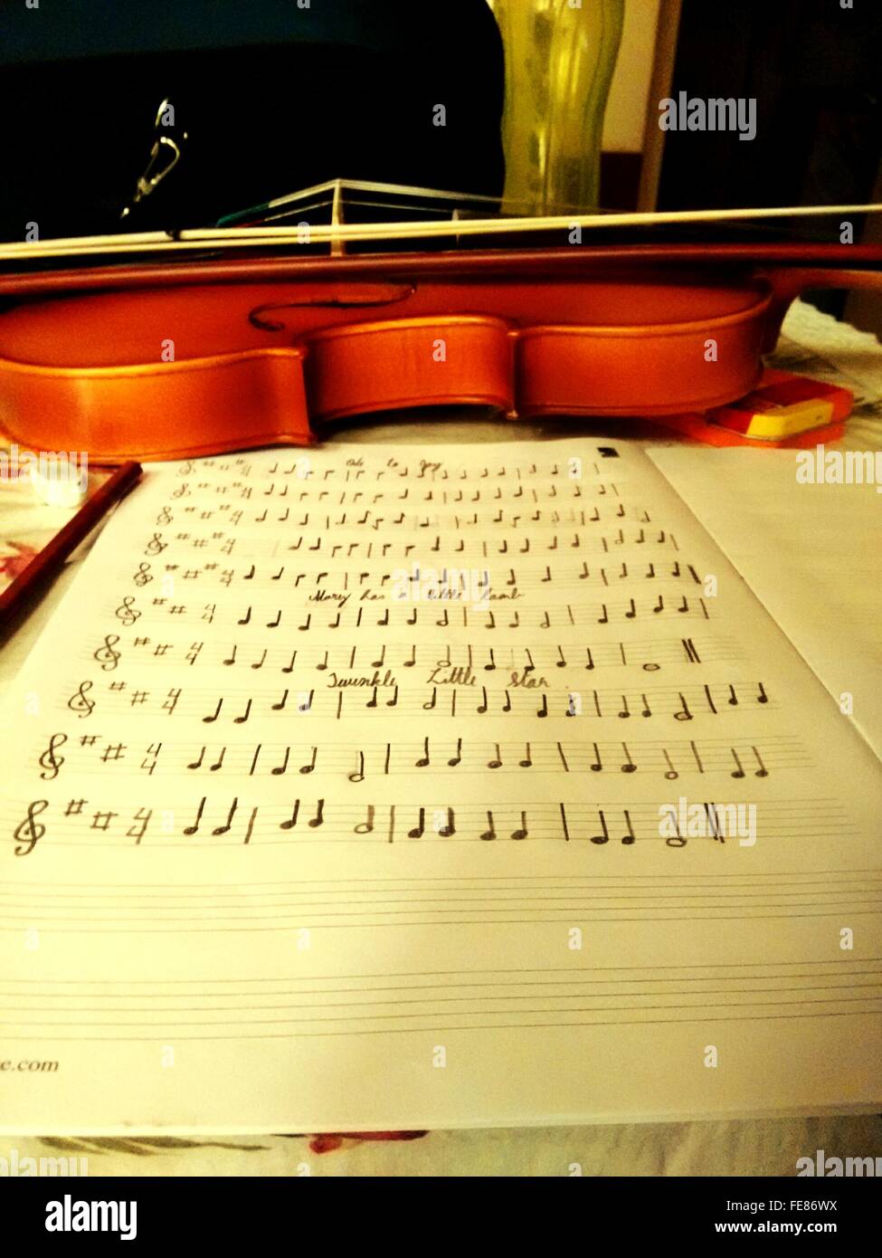 Violin By Music Note Stock Photo - Alamy Violin By Music Note Stock Photo - Alamy