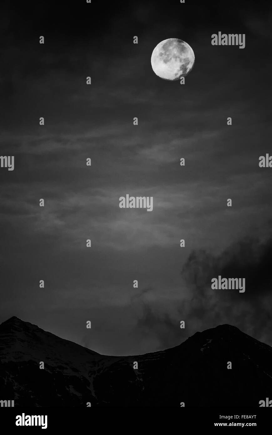 Moon night sky hi-res stock photography and images - Alamy