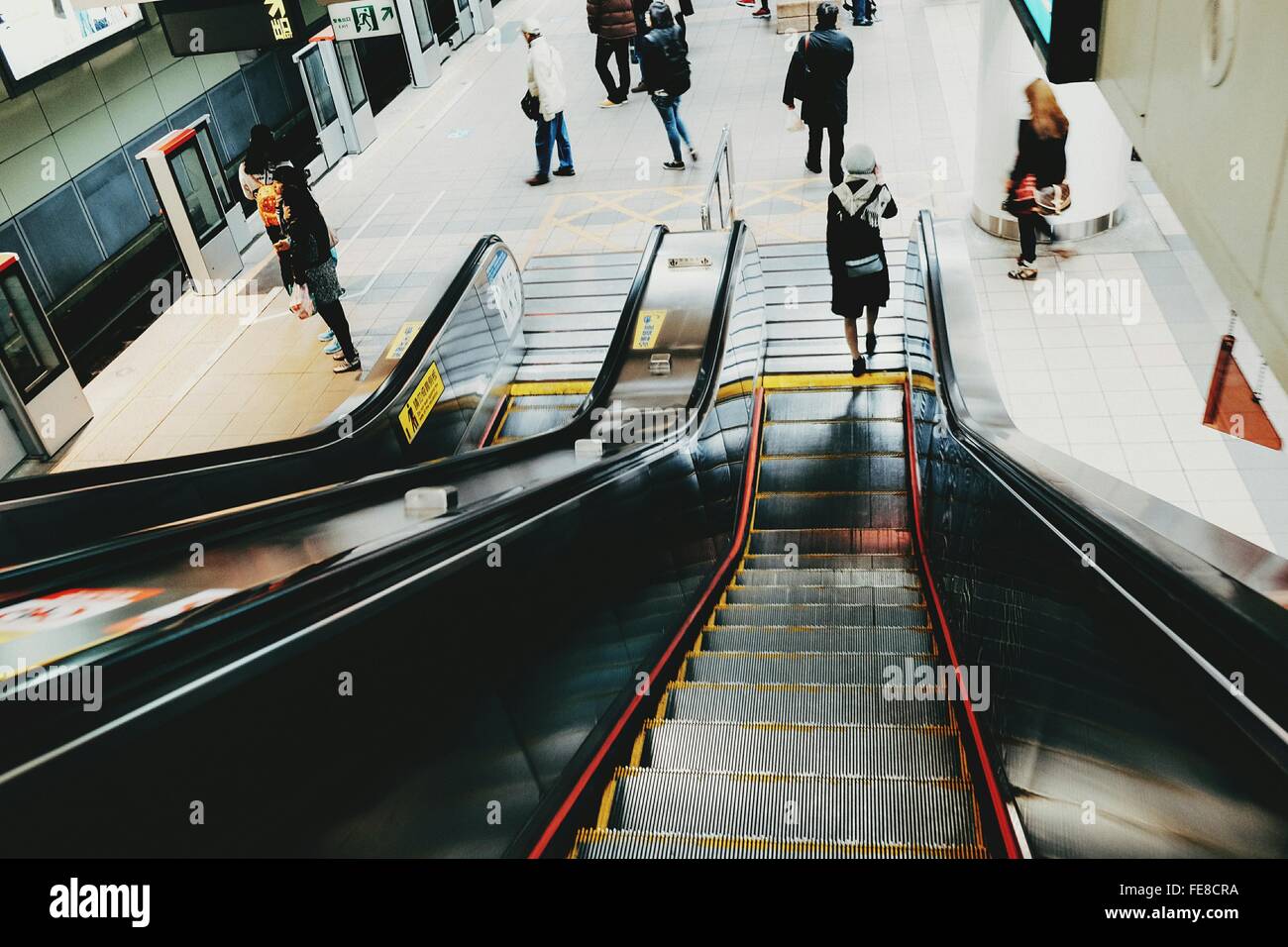 Escalator Track Stock Photos & Escalator Track Stock Images - Alamy