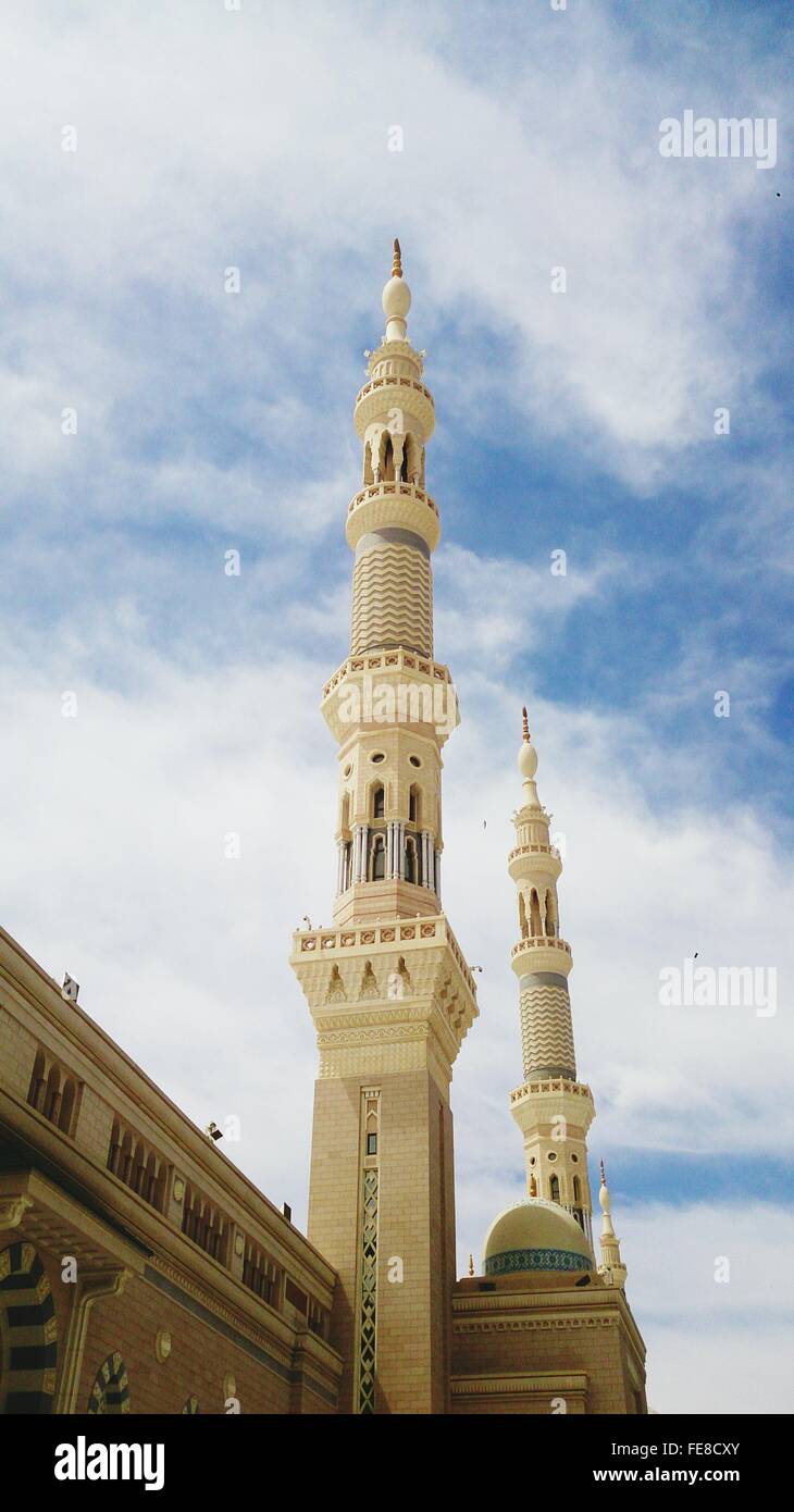 Masjid nabawi mosque medina hi-res stock photography and images - Alamy