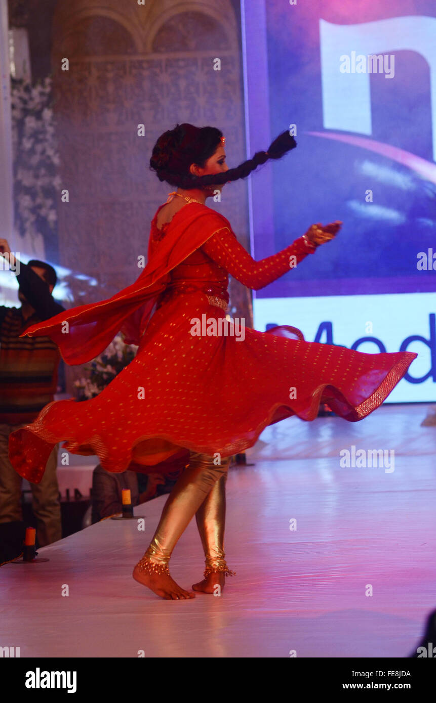 Lahore, Pakistan. 04th Feb, 2016. Pakistani stage dancers perform ...