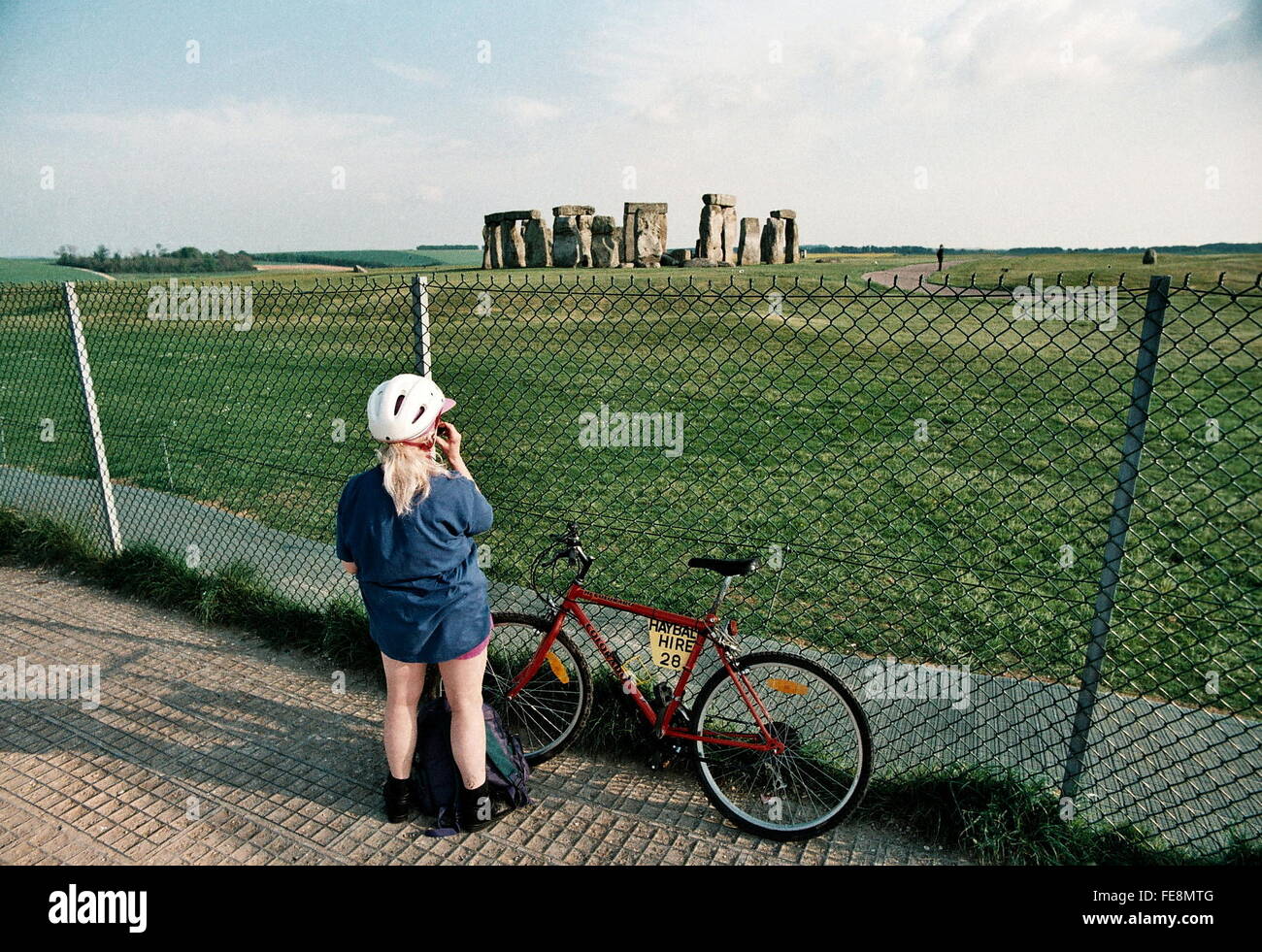 AJAXNETPHOTO. STONEHENGE, ENGLAND. - RING OF STONES - LOOKING AT THE ...