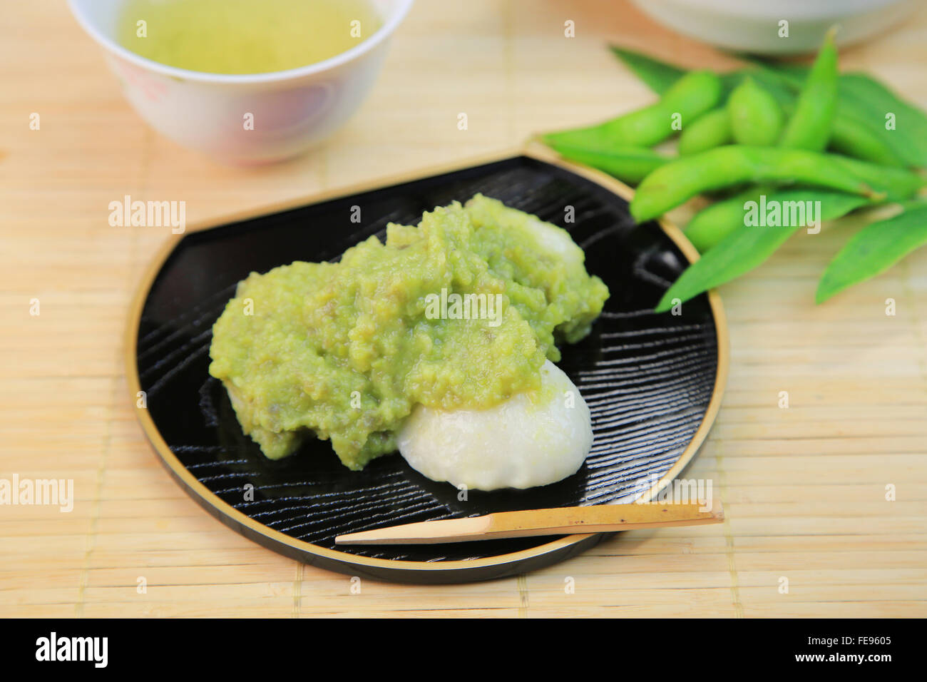 Green soybeans rice cake Stock Photo - Alamy