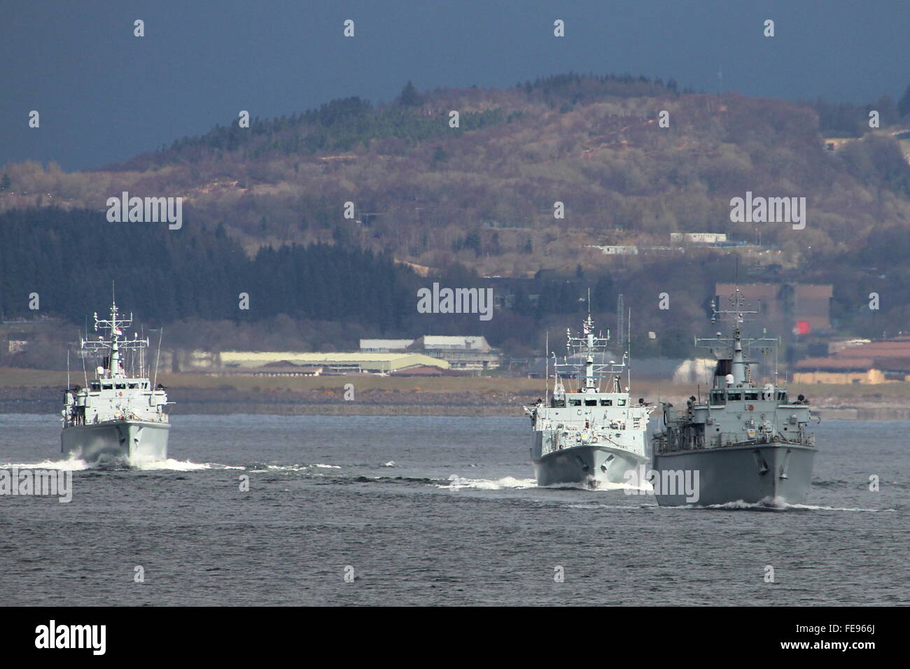 Three Royal Navy minehunters head out for Joint Warrior 15-1, with HMS ...