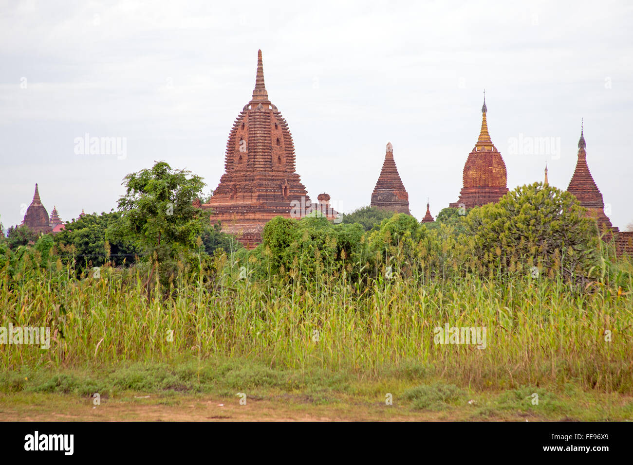 Old bagan temples hi-res stock photography and images - Alamy