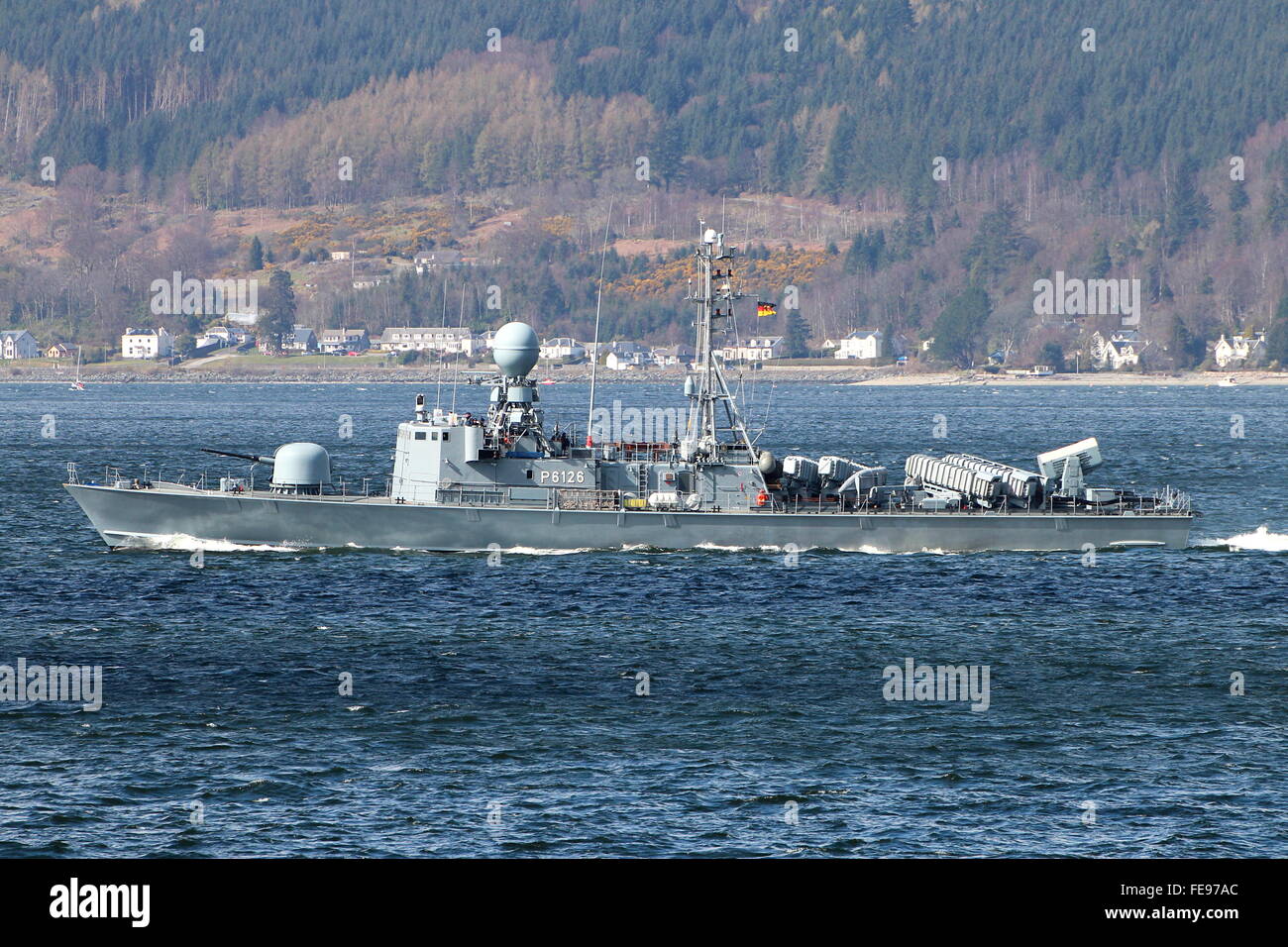 Fast attack craft hi-res stock photography and images - Alamy