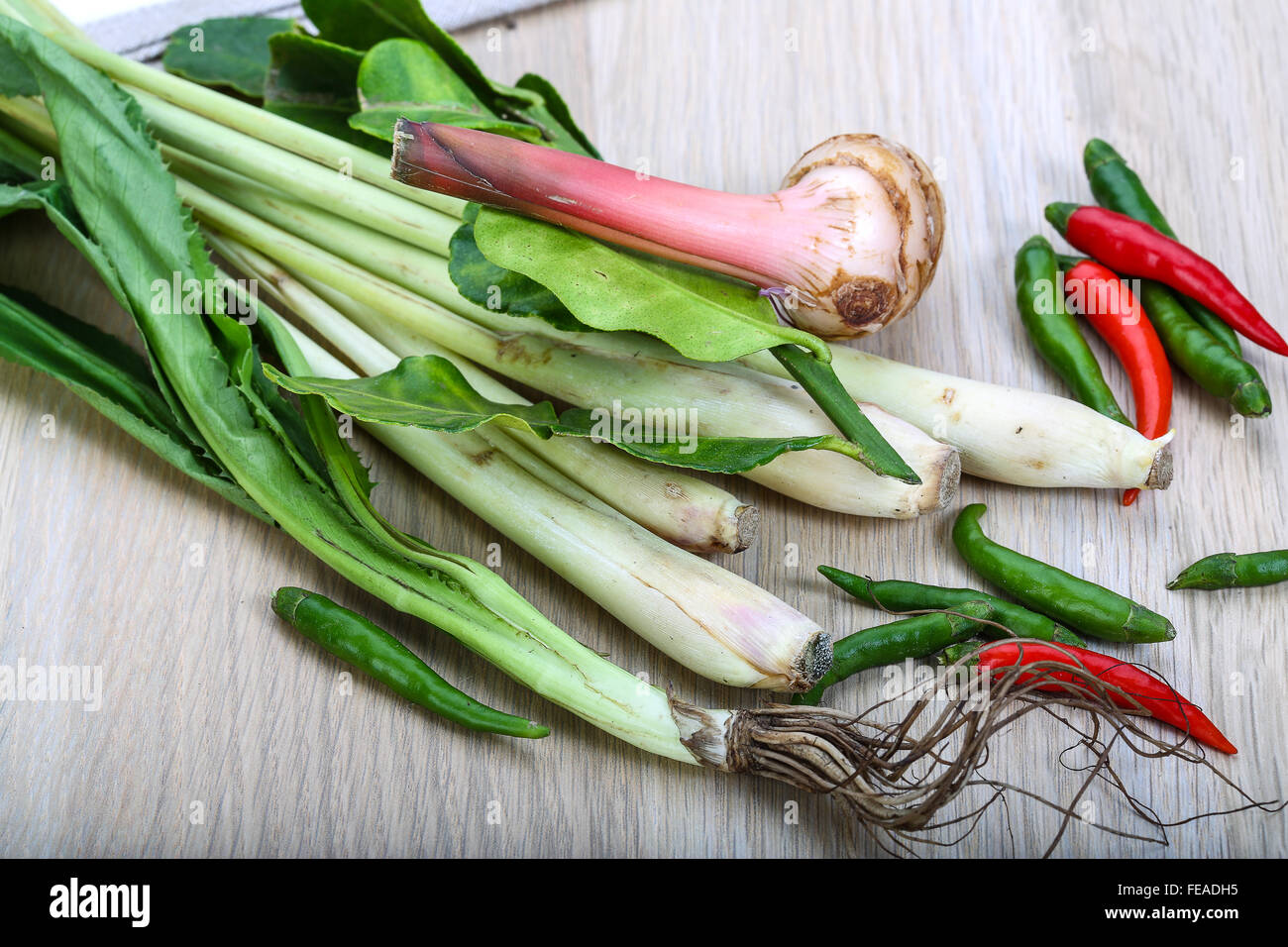 Tom yam herbs and spices set Stock Photo - Alamy